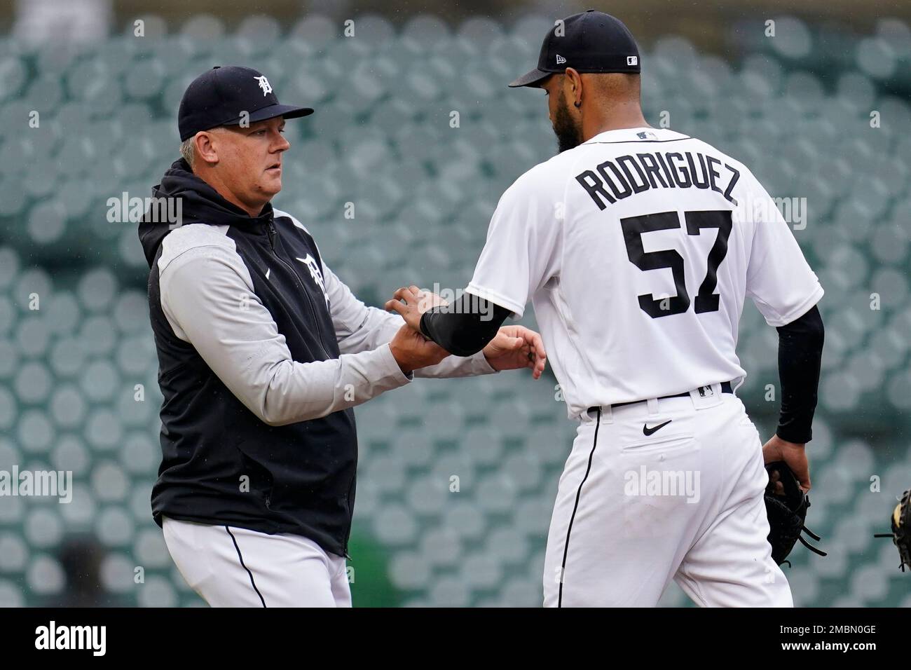 Detroit Tigers manager AJ Hinch takes the ball from pitcher Eduardo ...