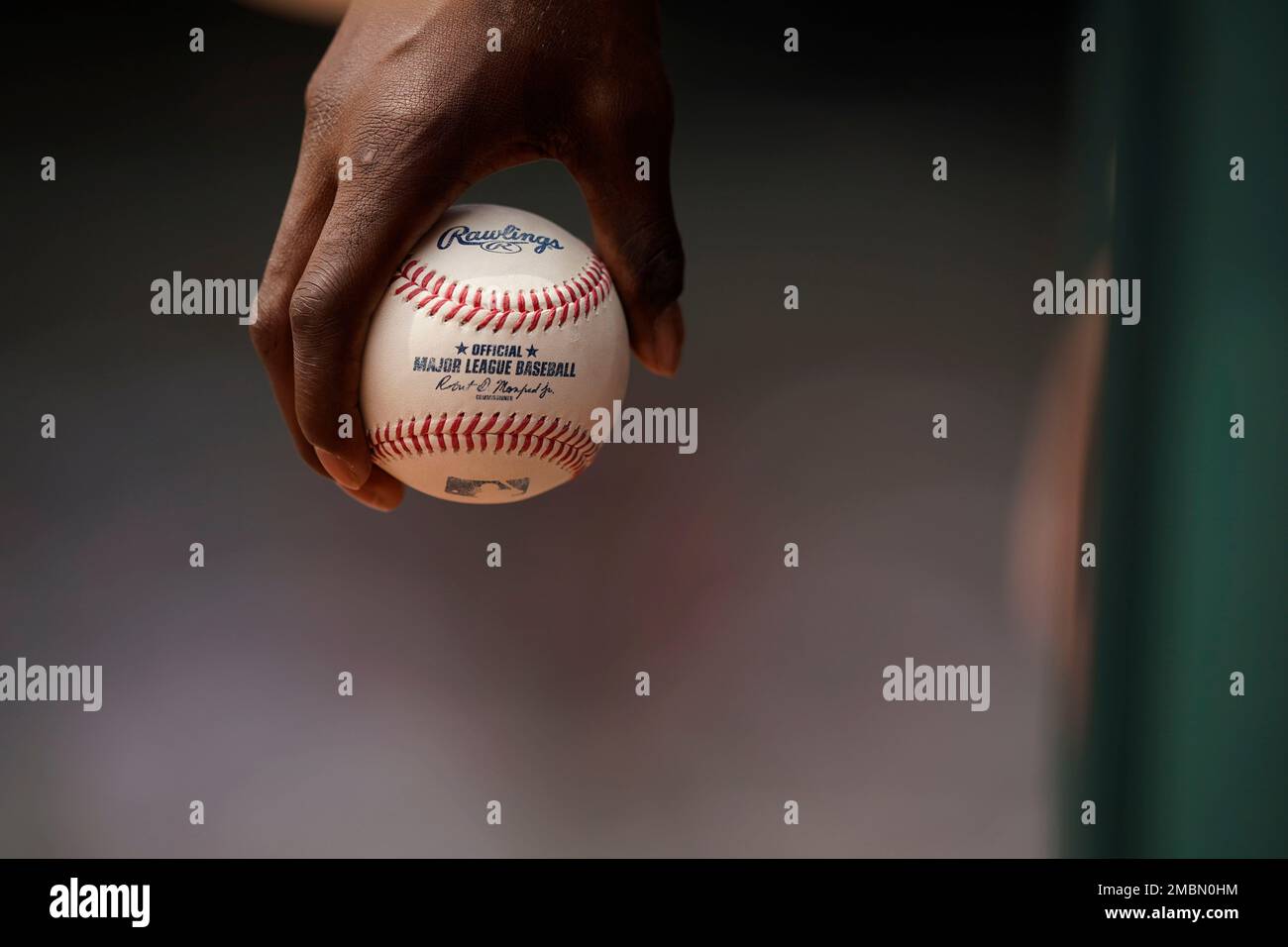 Washington Nationals second baseman Dee Strange-Gordon (9) holds a ...