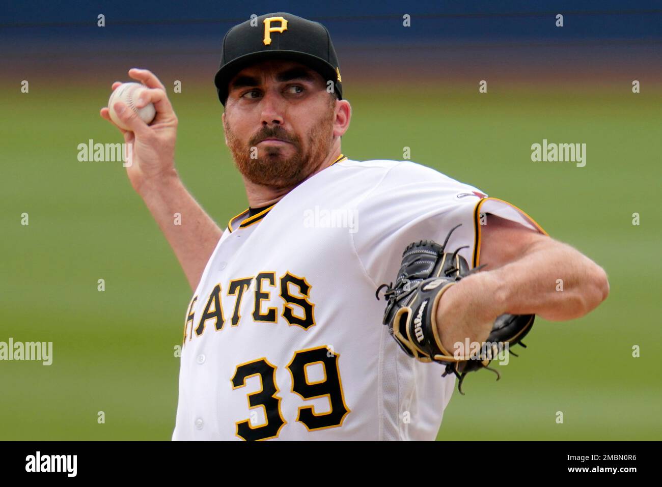Pittsburgh Pirates starting pitcher Zach Thompson delivers during the ...