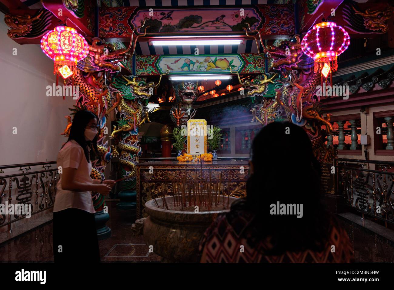 Bangkok, Thailand. 20th Jan, 2023. People are seen praying at the ...