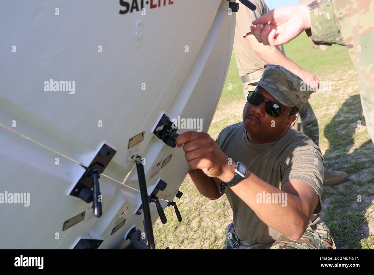 Mississippi National Guard Airmen with the 186th Communications Flight ...