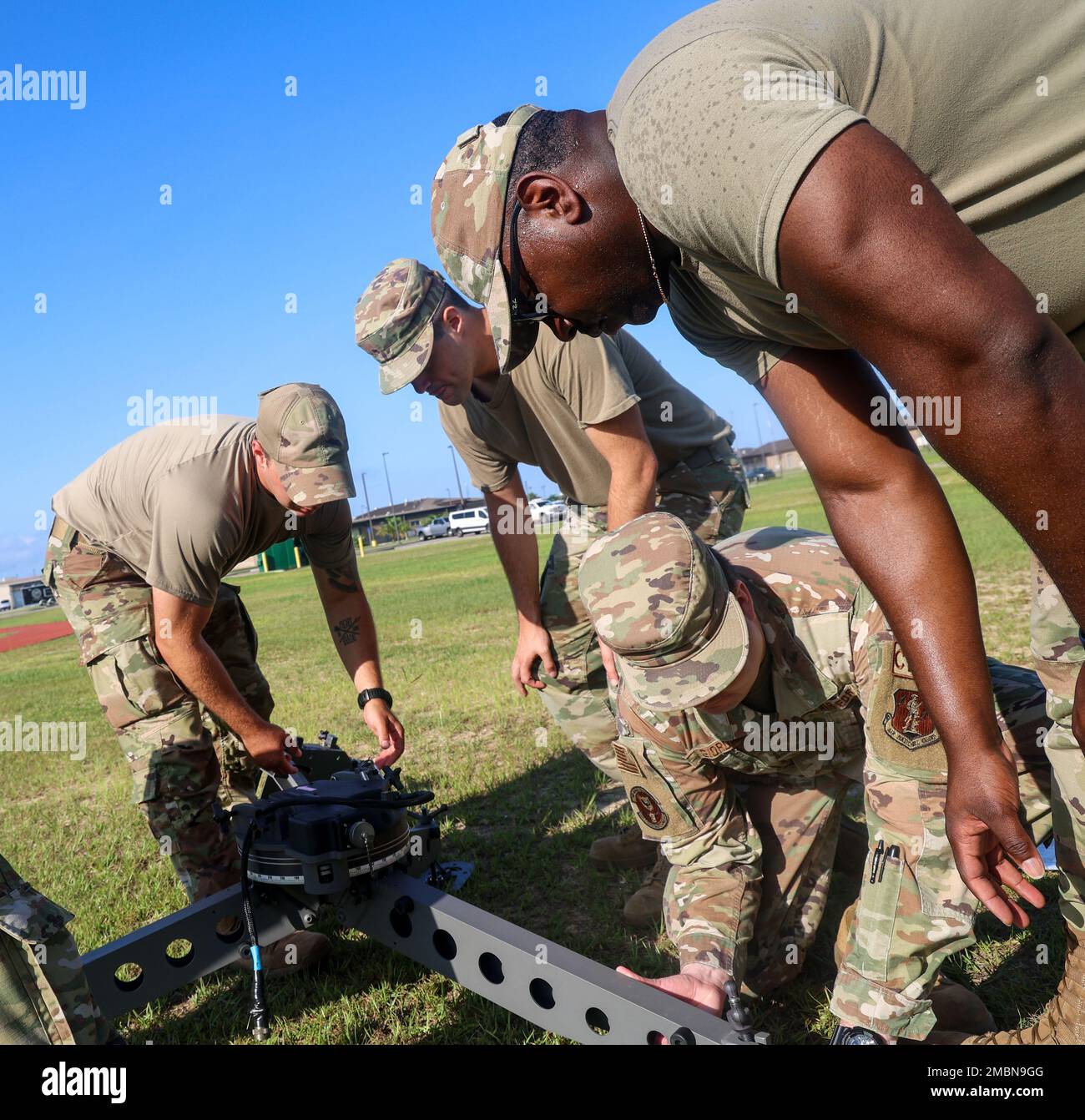 Mississippi National Guard Airmen with the 186th Communications Flight ...