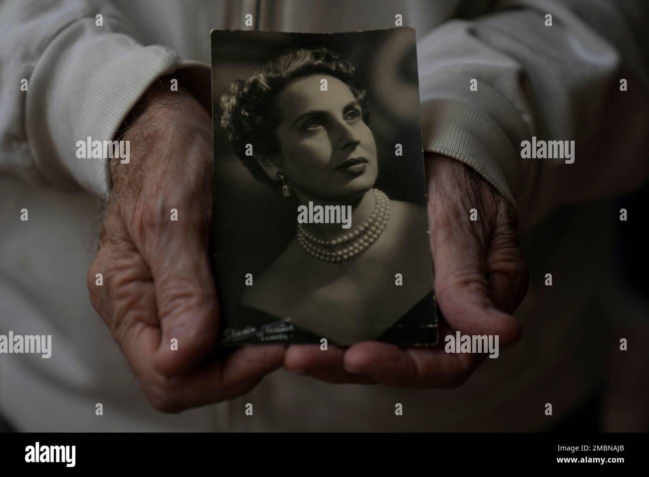 Sasha Weitman, son of Mimi Reinhard, a secretary in Oskar Schindler's ...