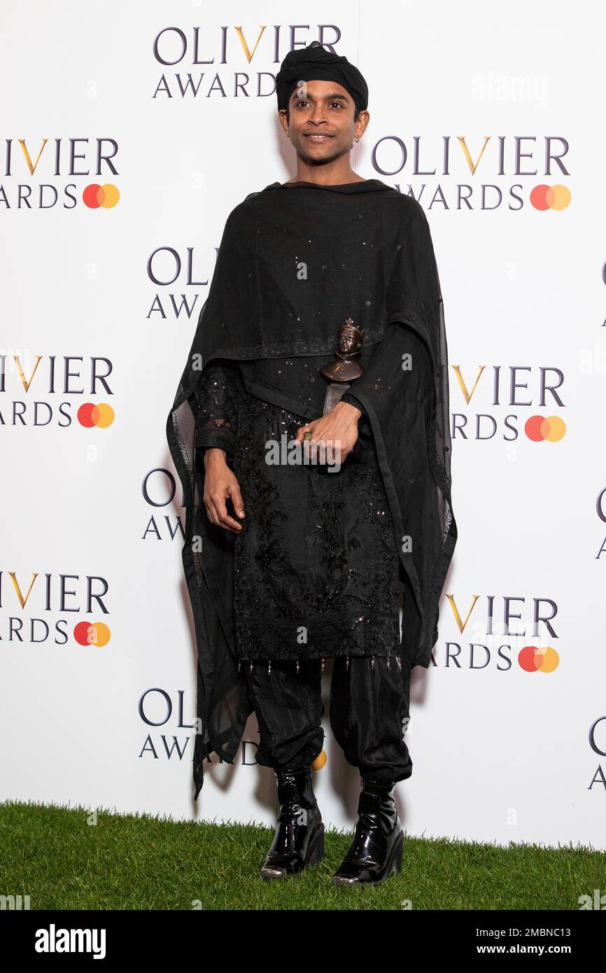 Hiran Abeysekera, winner of the Best Actor award for "Life of Pi ...