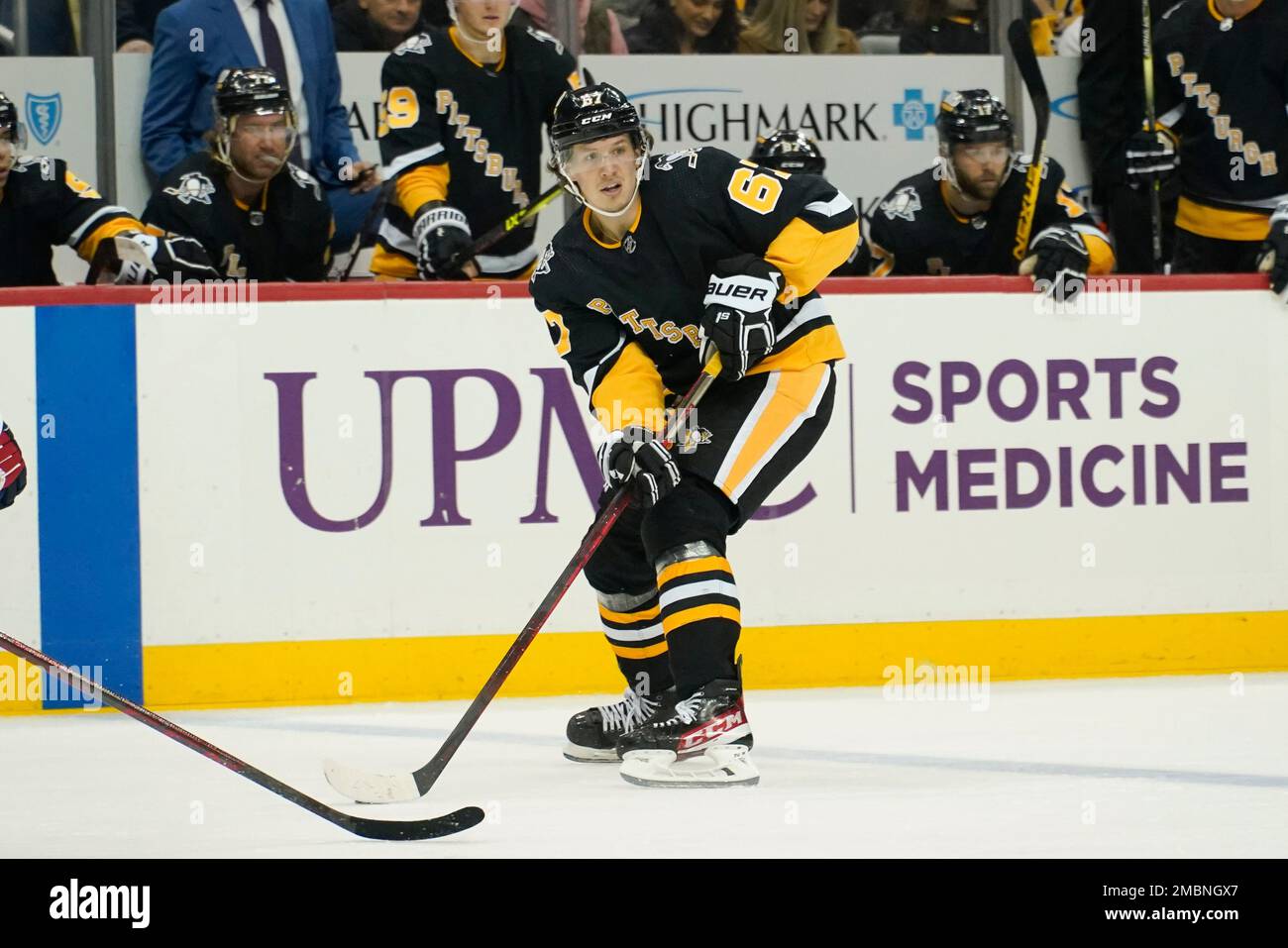 Pittsburgh Penguins' Rickard Rakell (67) plays against the Washington ...