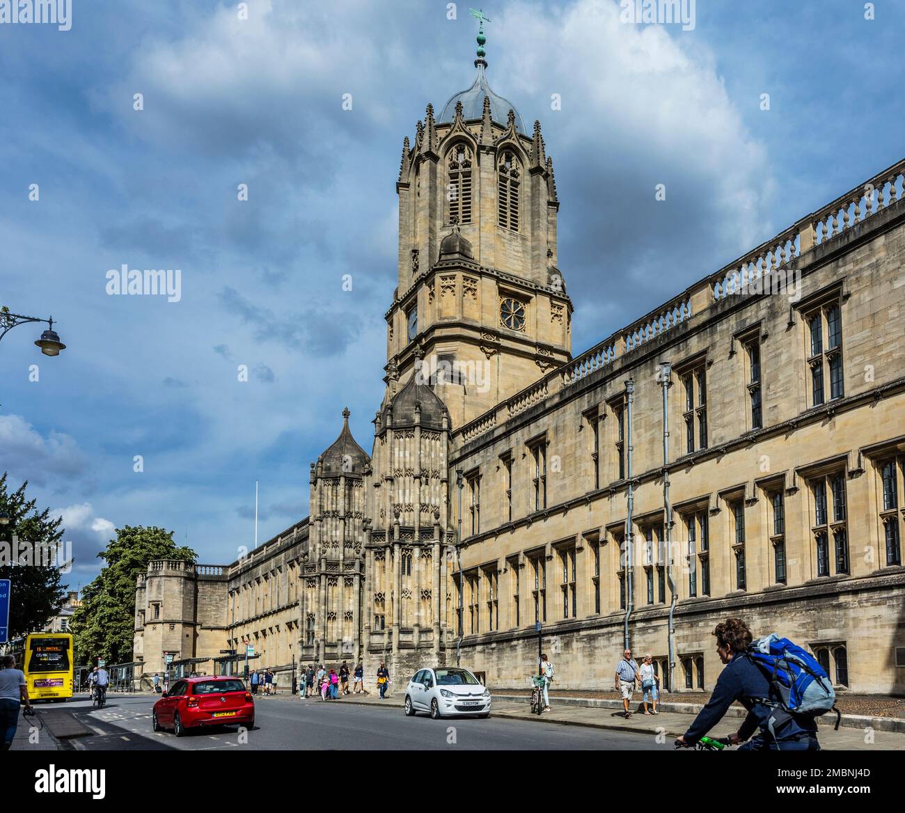 Christ Church College Tom Tower, designed by Sir Christopher Wren seen ...