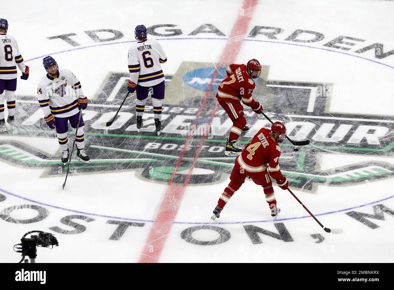 Minnesota State and Denver warm up before the NCAA men's Frozen Four ...