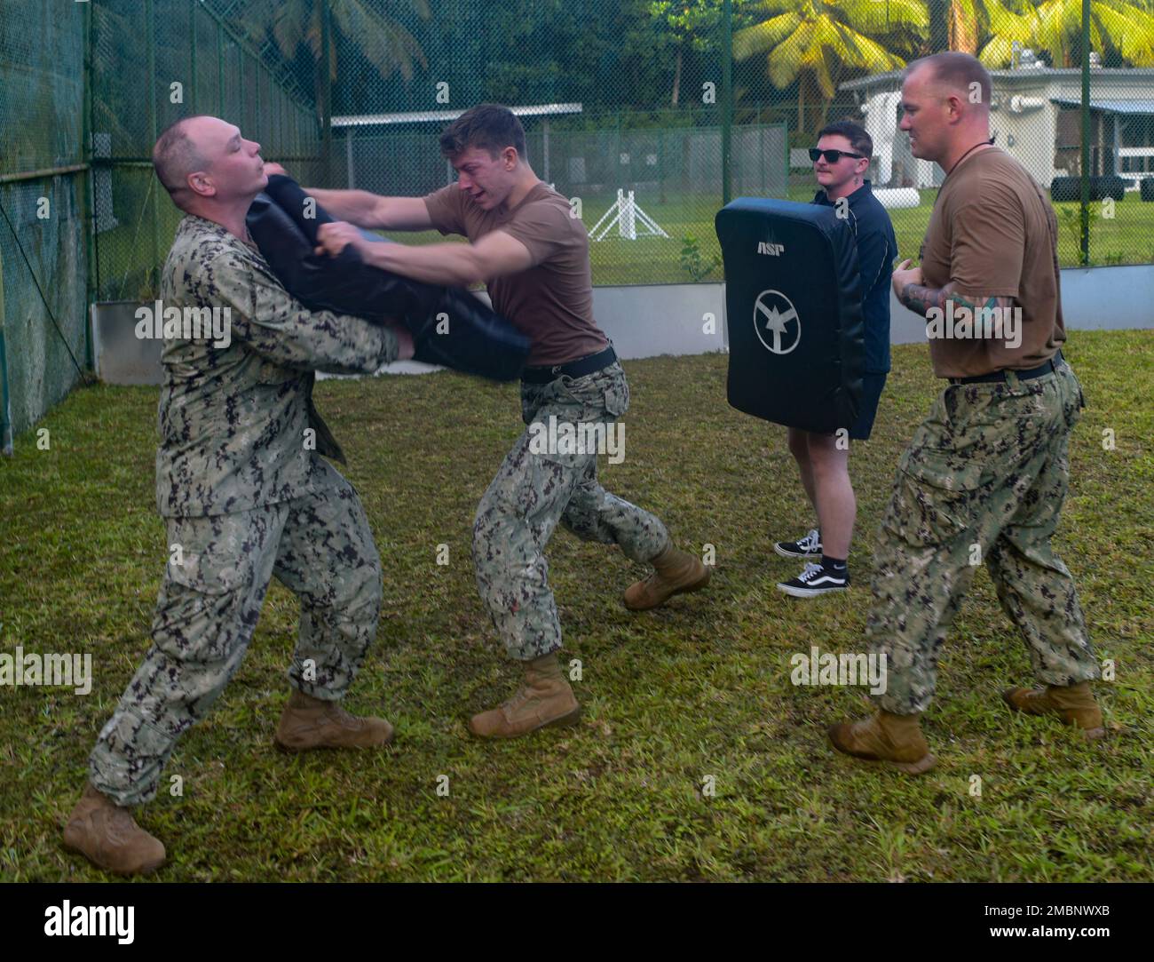 Navfac fe hi-res stock photography and images - Alamy