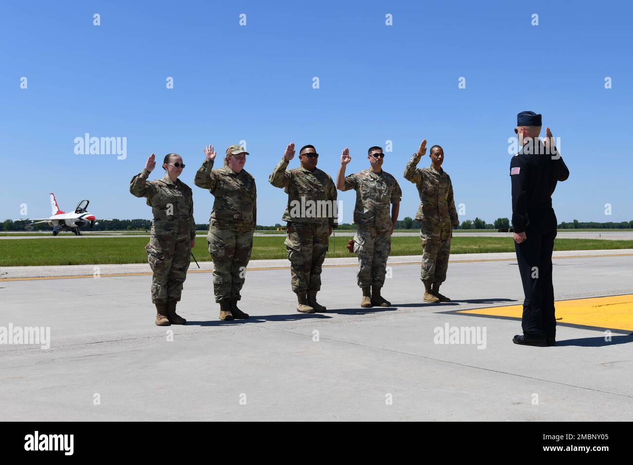 U.S. Air Force Capt. (Dr.) Travis Grindstaff, Thunderbird 9, flight ...