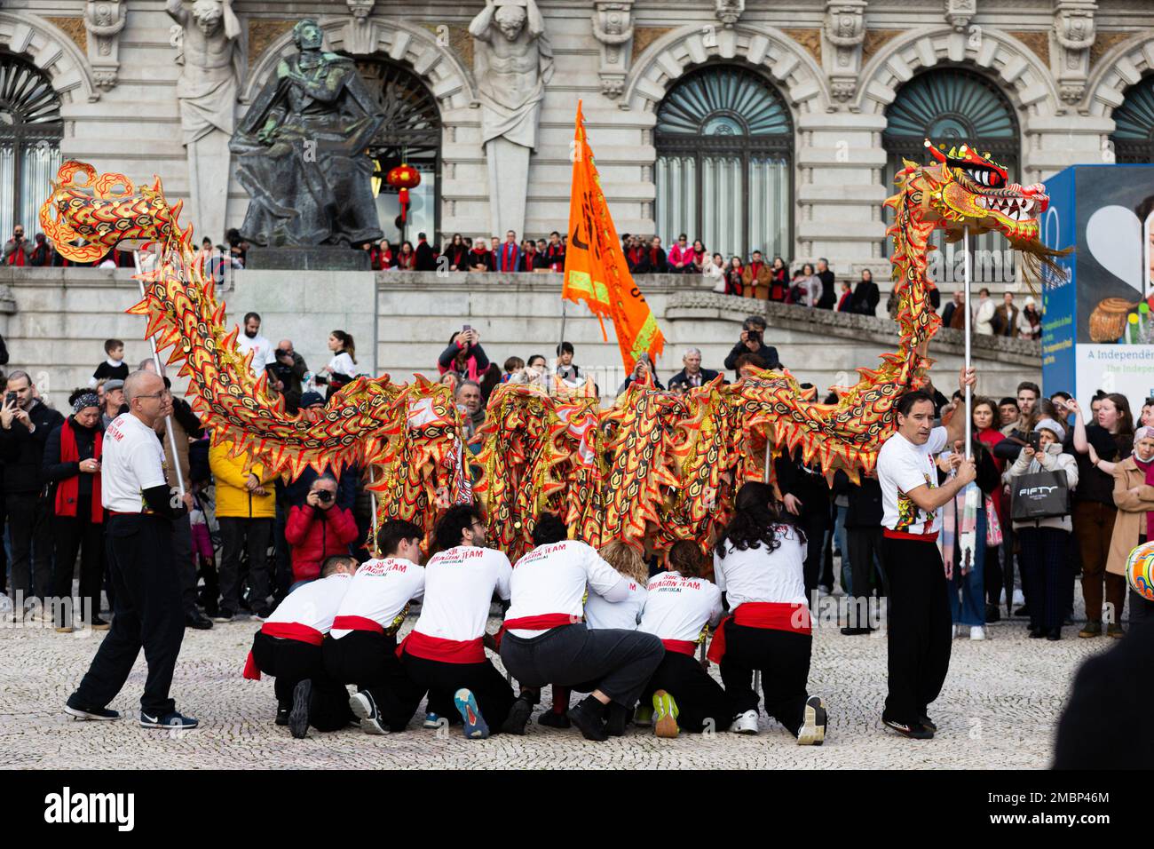 Good luck snake performance hi-res stock photography and images - Alamy