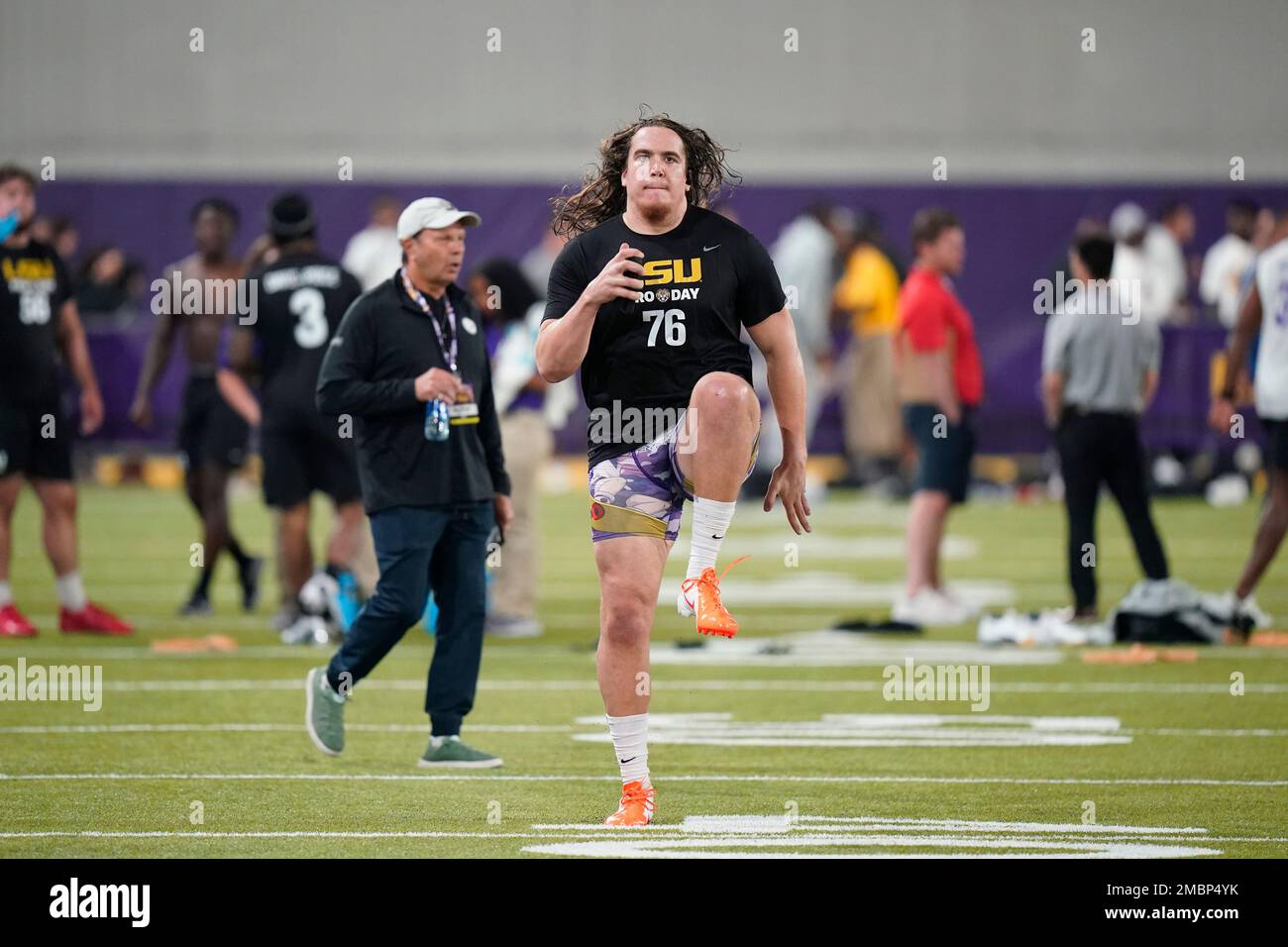 LSU offensive tackle Austin Deculus runs through drills during LSU Pro ...
