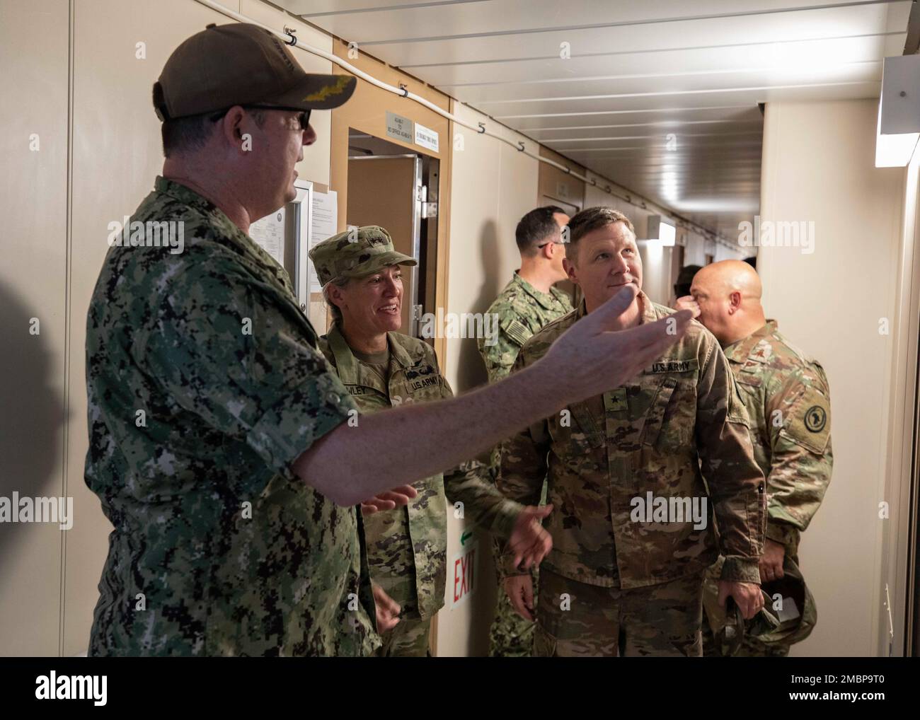 220618-N-TI693-2091 DJIBOUTI, Djibouti (June 18, 2022) Maj. Gen. Jami ...