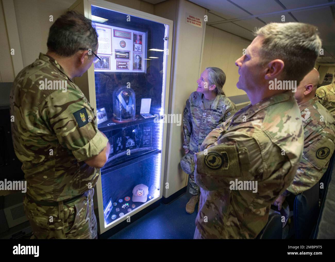 220618-N-TI693-2101 DJIBOUTI, Djibouti (June 18, 2022) Maj. Gen. Jami ...
