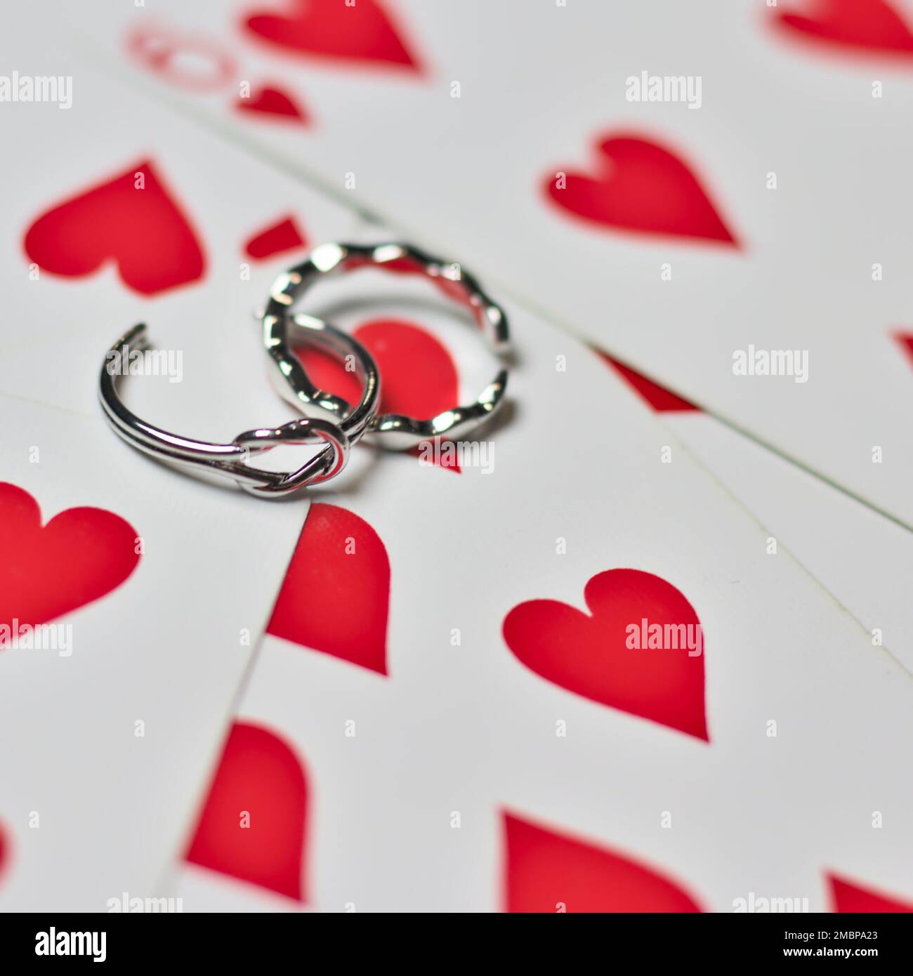 Interlinked rings hi-res stock photography and images - Alamy