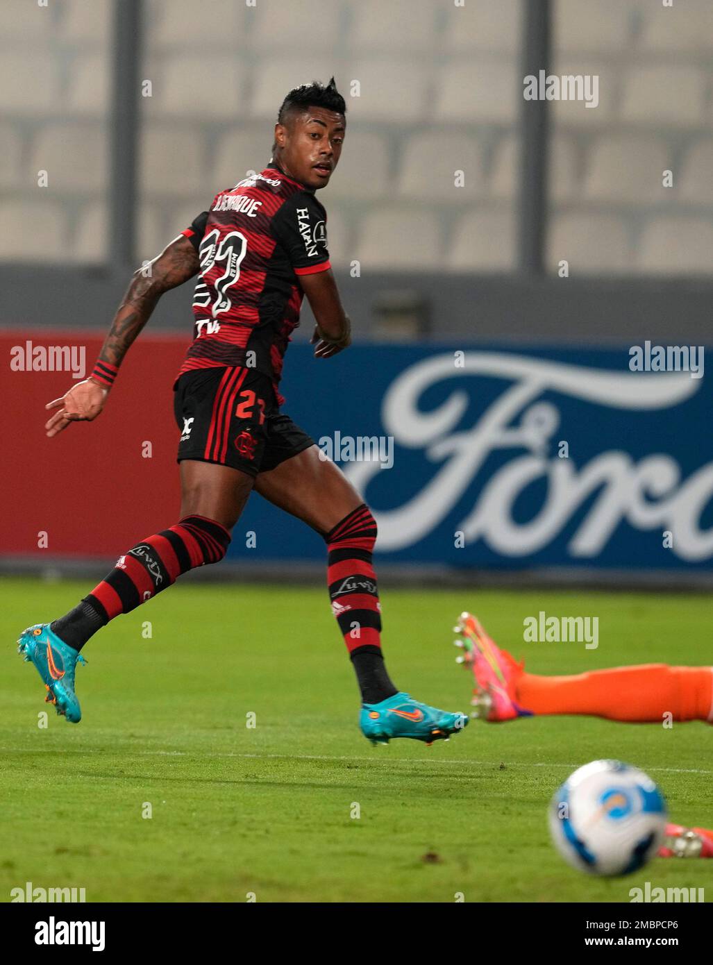 Bruno Henrique of Brazil's Flamengo scores his side's opening goal ...