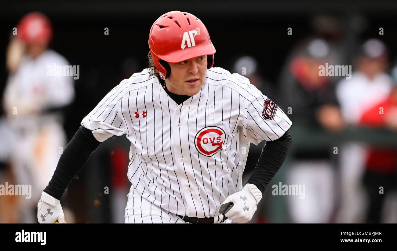 Austin Peay player John McDonald competes during an NCAA baseball game ...