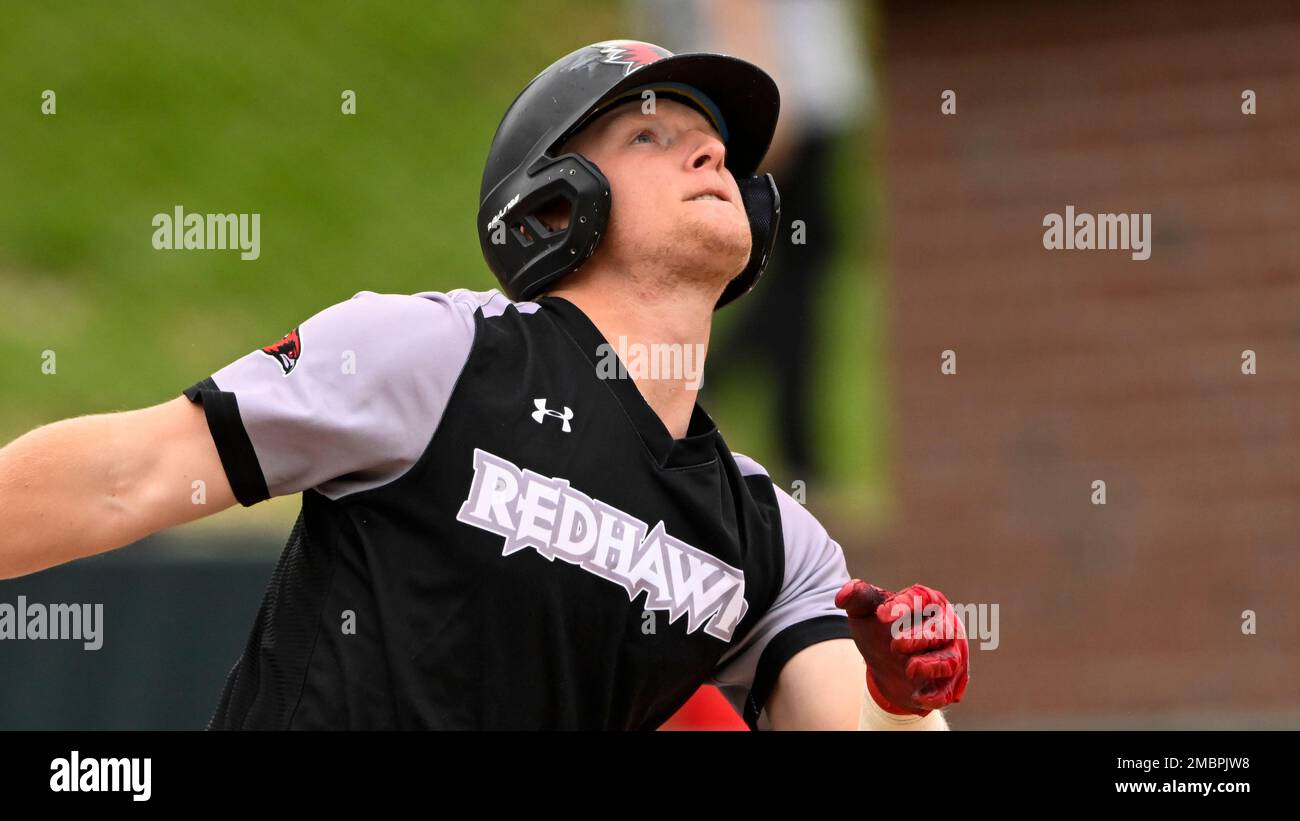 Southeast Missouri State player Ty Stauss competes during an NCAA ...