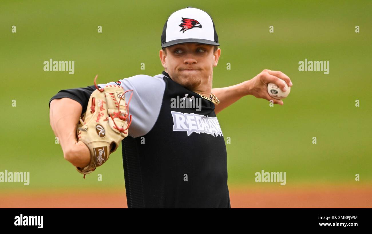 Southeast Missouri State player Noah Niznik competes during an NCAA ...