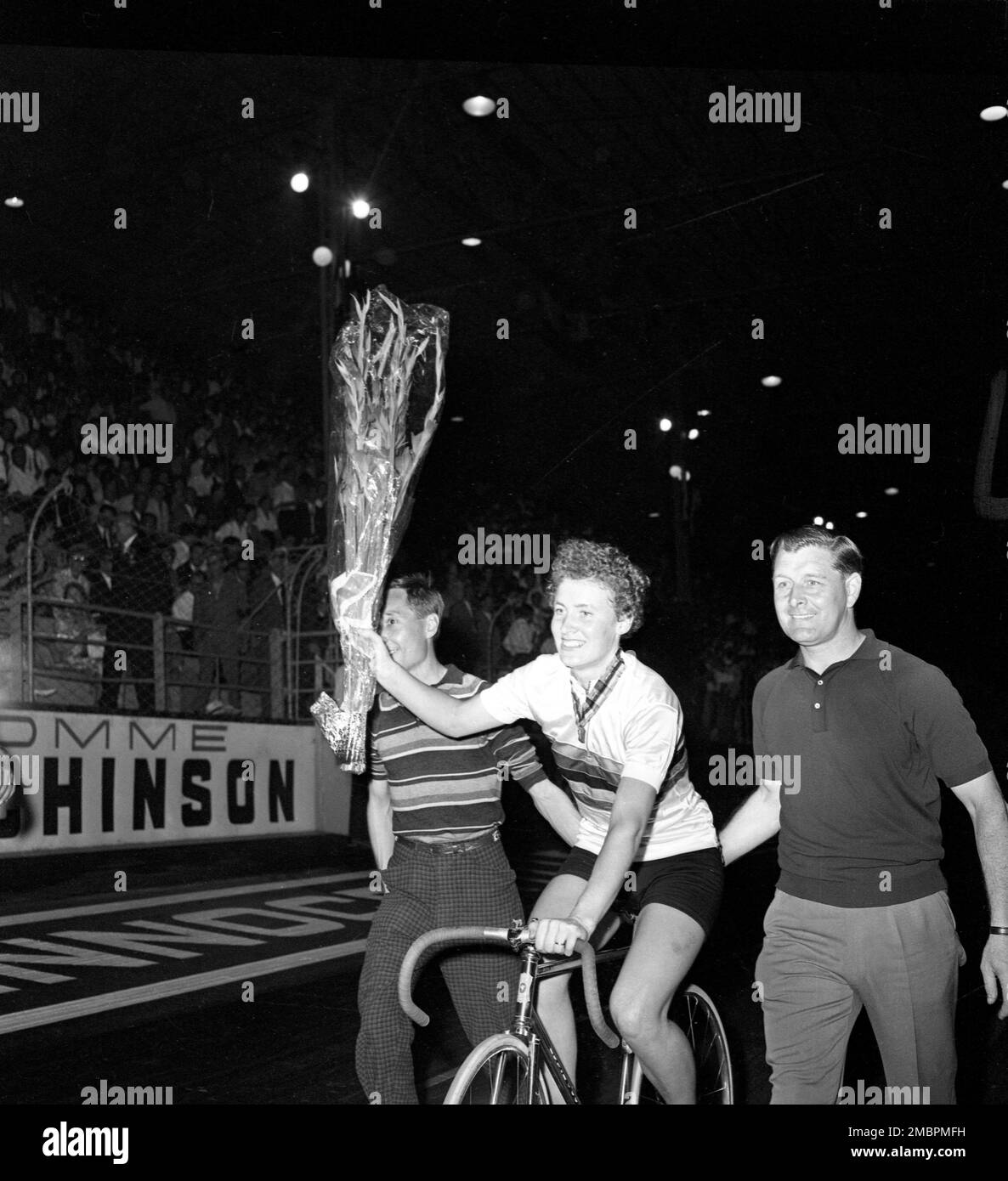 Britain's Beryl Burton of Yorkshire pedals round the Vigorelli ...