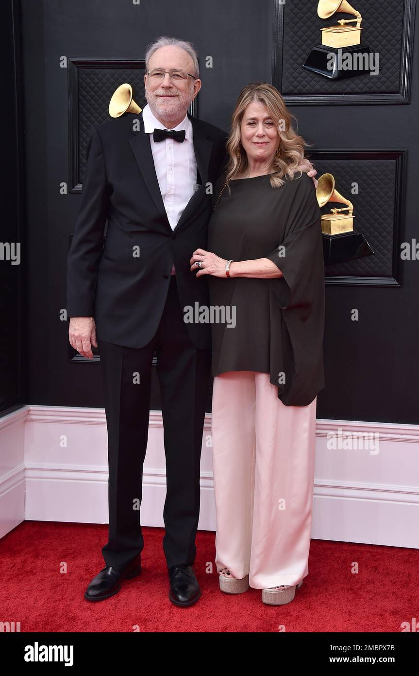 Bill O'Connell, left, and Laurie O'Connell arrive at the 64th Annual Grammy Awards at the MGM ...