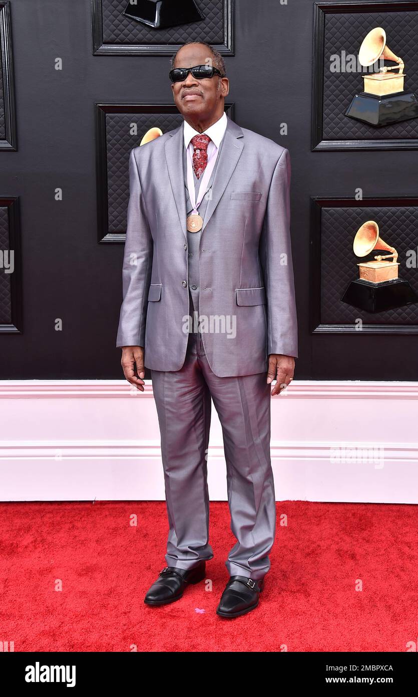 Pastor Julius Love arrives at the 64th Annual Grammy Awards at the MGM ...