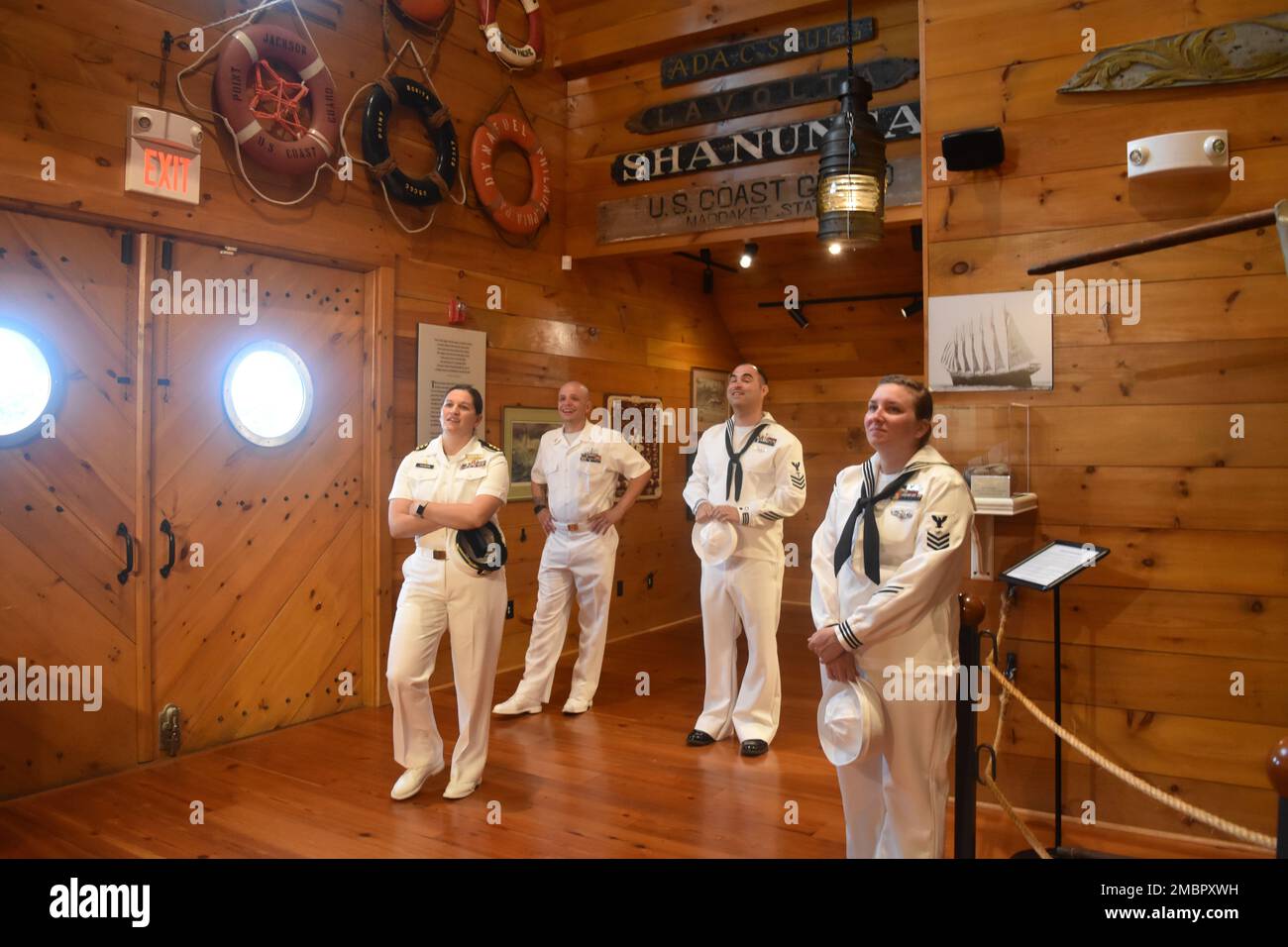 Uss nantucket lcs 27 hi-res stock photography and images - Alamy