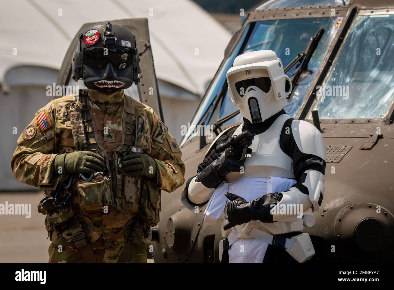 Washington National Guard service members take part in the annual ...