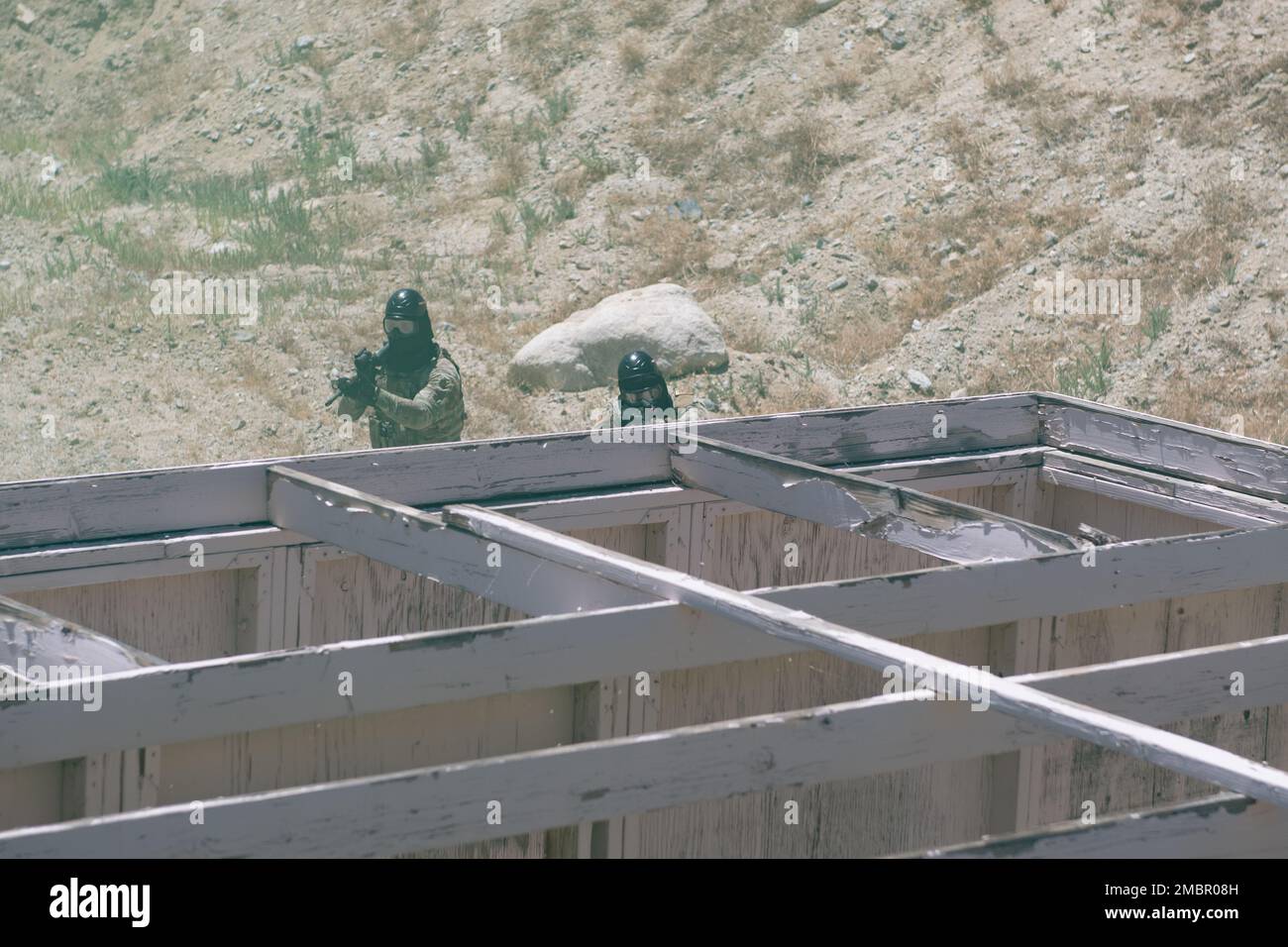 152nd Security Forces Squadron (SFS) Airmen participate in a shoot ...
