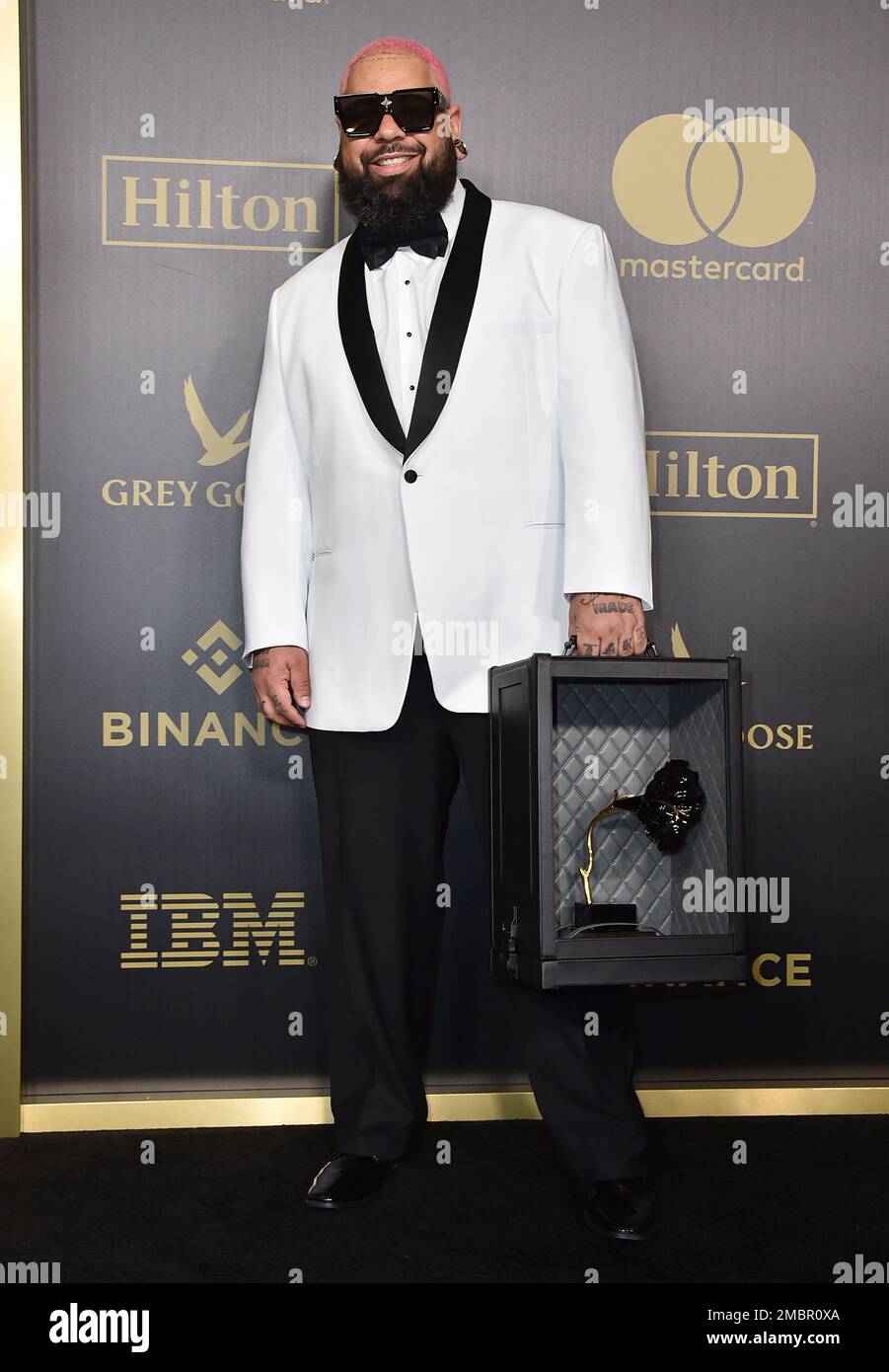 Sheron Barber arrives at the Recording Academy Honors Presented By The ...