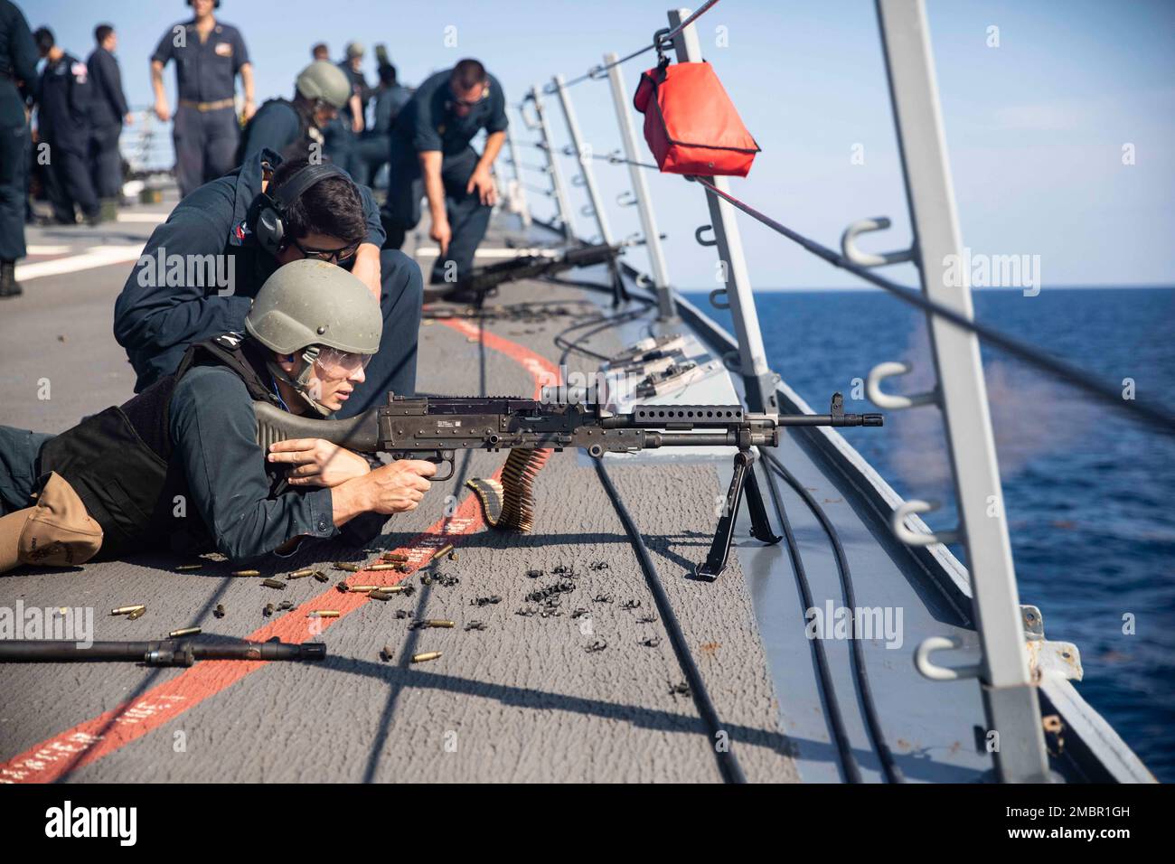 M 240 weapons system hi-res stock photography and images - Alamy