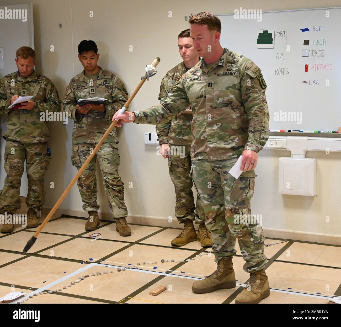 503rd airborne infantry regiment hi-res stock photography and images ...