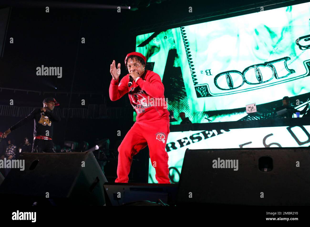 T.I. Performs during the Legendz of the Streetz Tour on Friday, April 1 ...