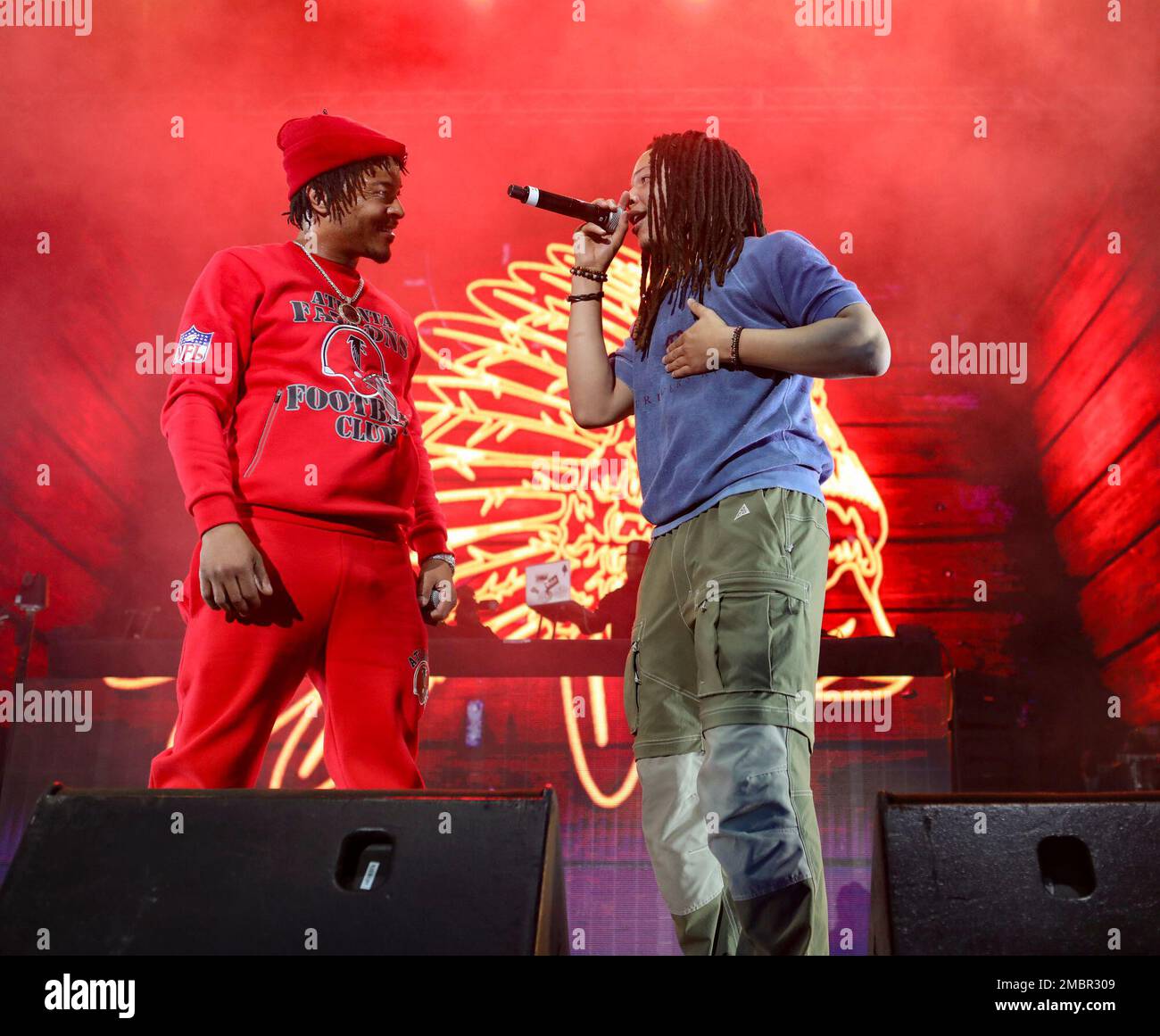 T.I. and son King Harris Perform during the Legendz of the Streetz Tour ...