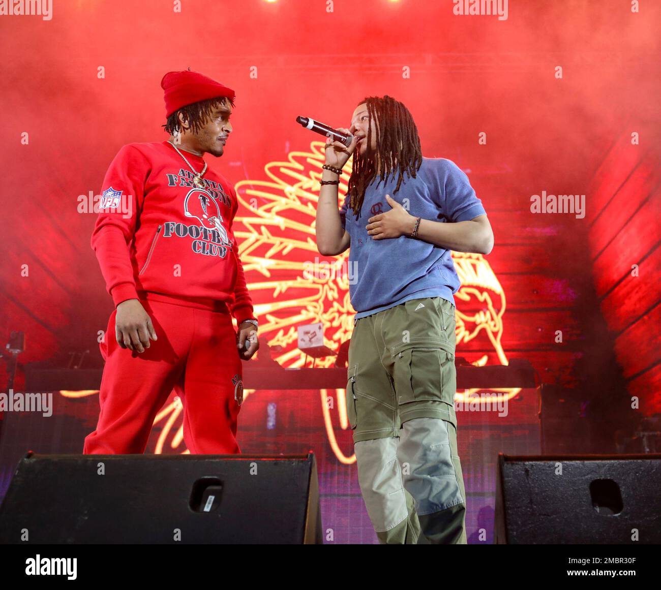 T.I. and son King Harris Perform during the Legendz of the Streetz Tour ...