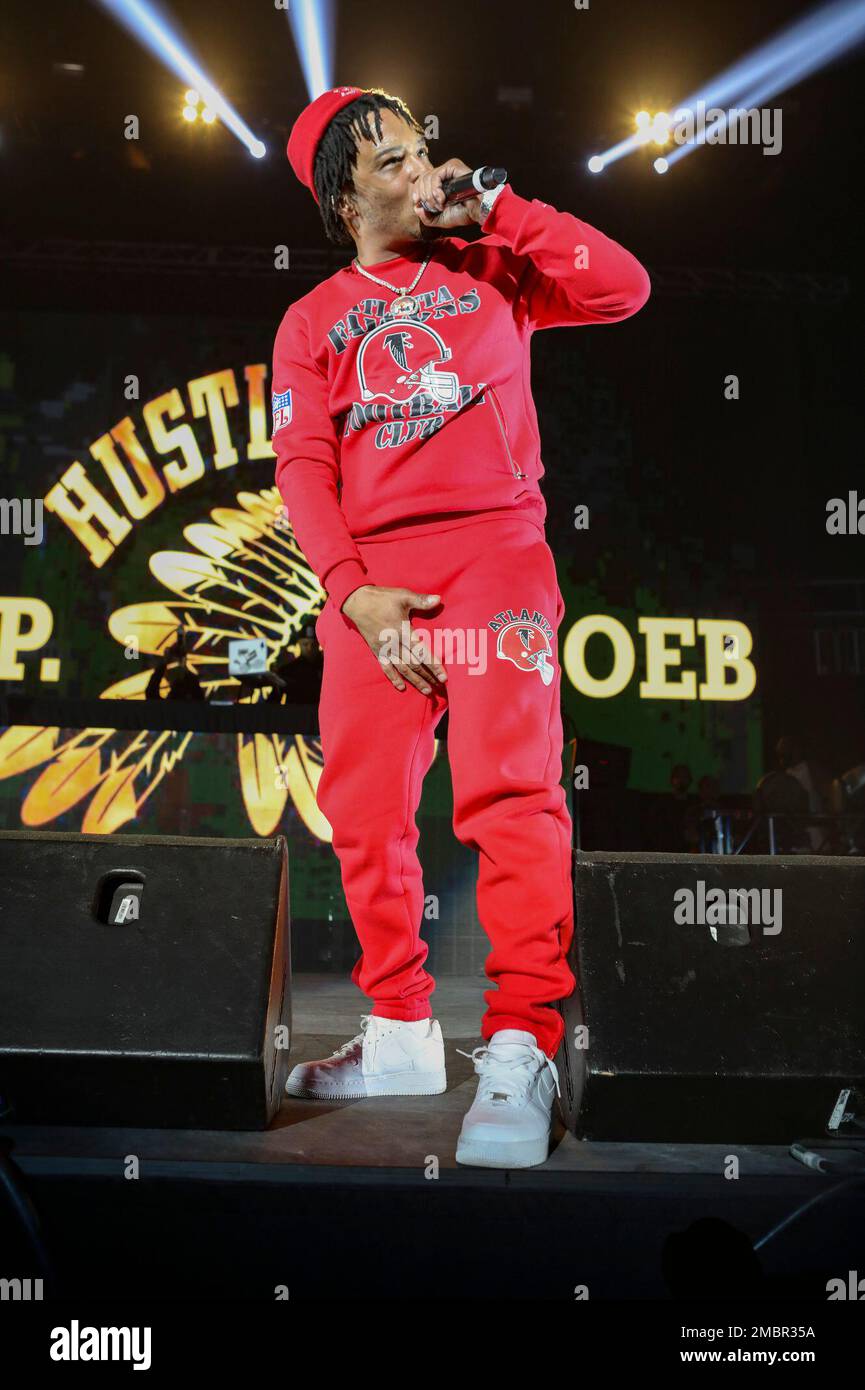 T.I. Performs during the Legendz of the Streetz Tour on Friday, April 1 ...
