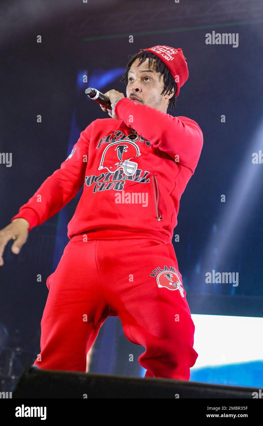 T.I. Performs during the Legendz of the Streetz Tour on Friday, April 1 ...