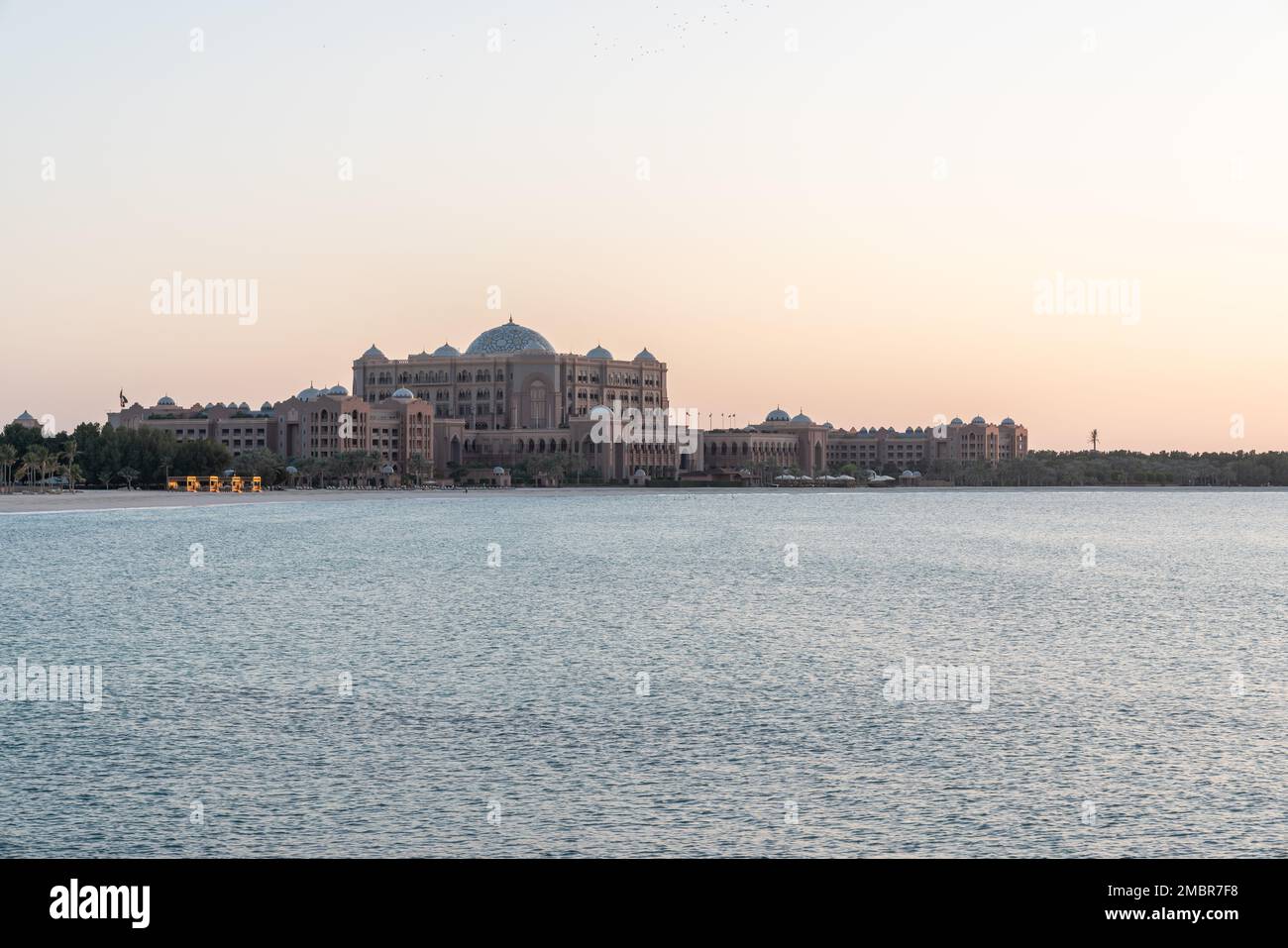 Eight star palace hotel hi-res stock photography and images - Alamy
