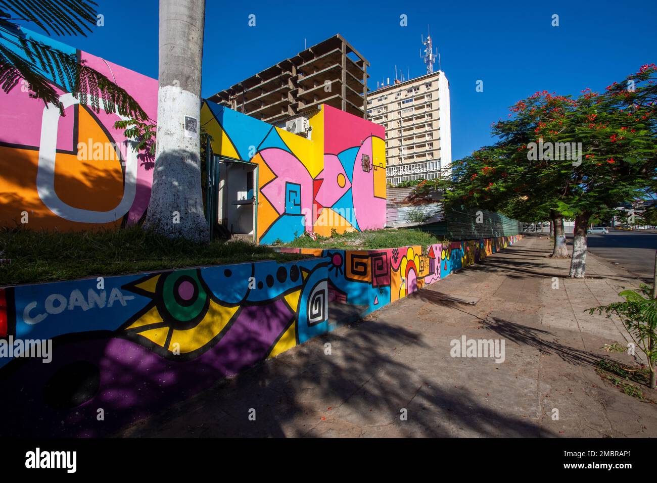 Frontal view of the People's Market in Maputo, featuring a colorful ...