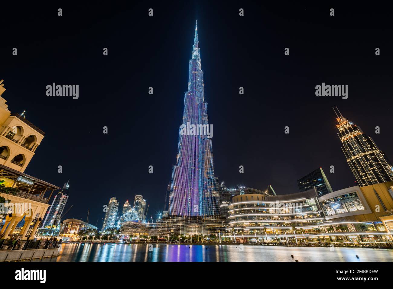 Burj dubai at night Stock Photo - Alamy
