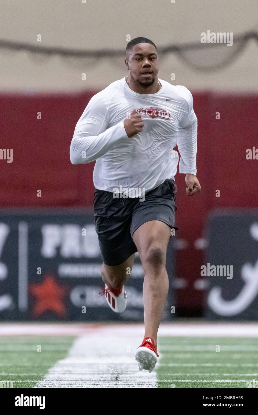 Former Alabama football player LaBryan Ray participates in the 40-yard ...