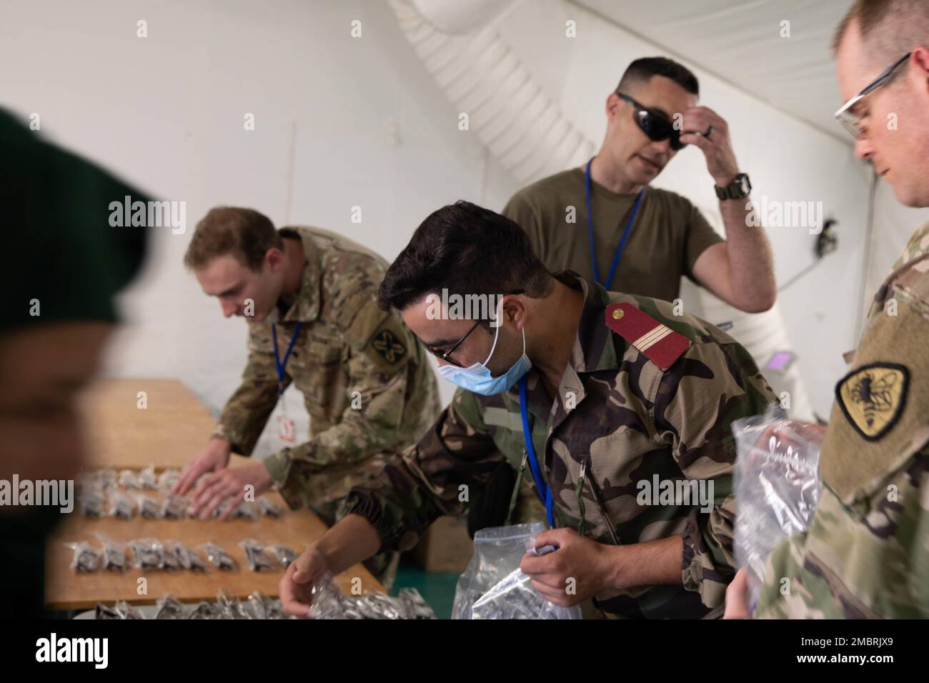 U s army humanitarian soldier hi-res stock photography and images - Alamy