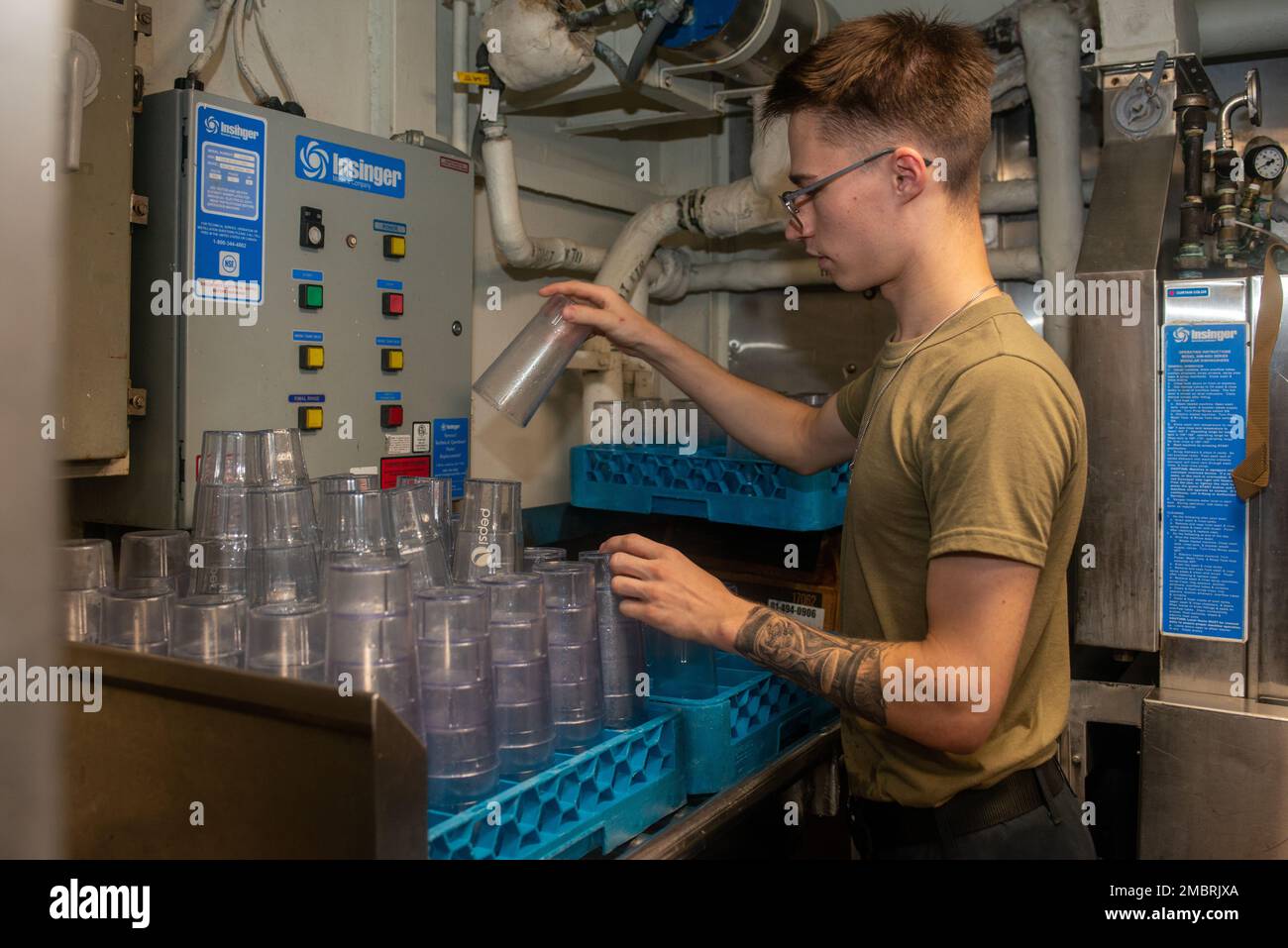 220621-N-JO823-1047 PHILIPPINE SEA (June 21, 2022) Aviation Structural ...