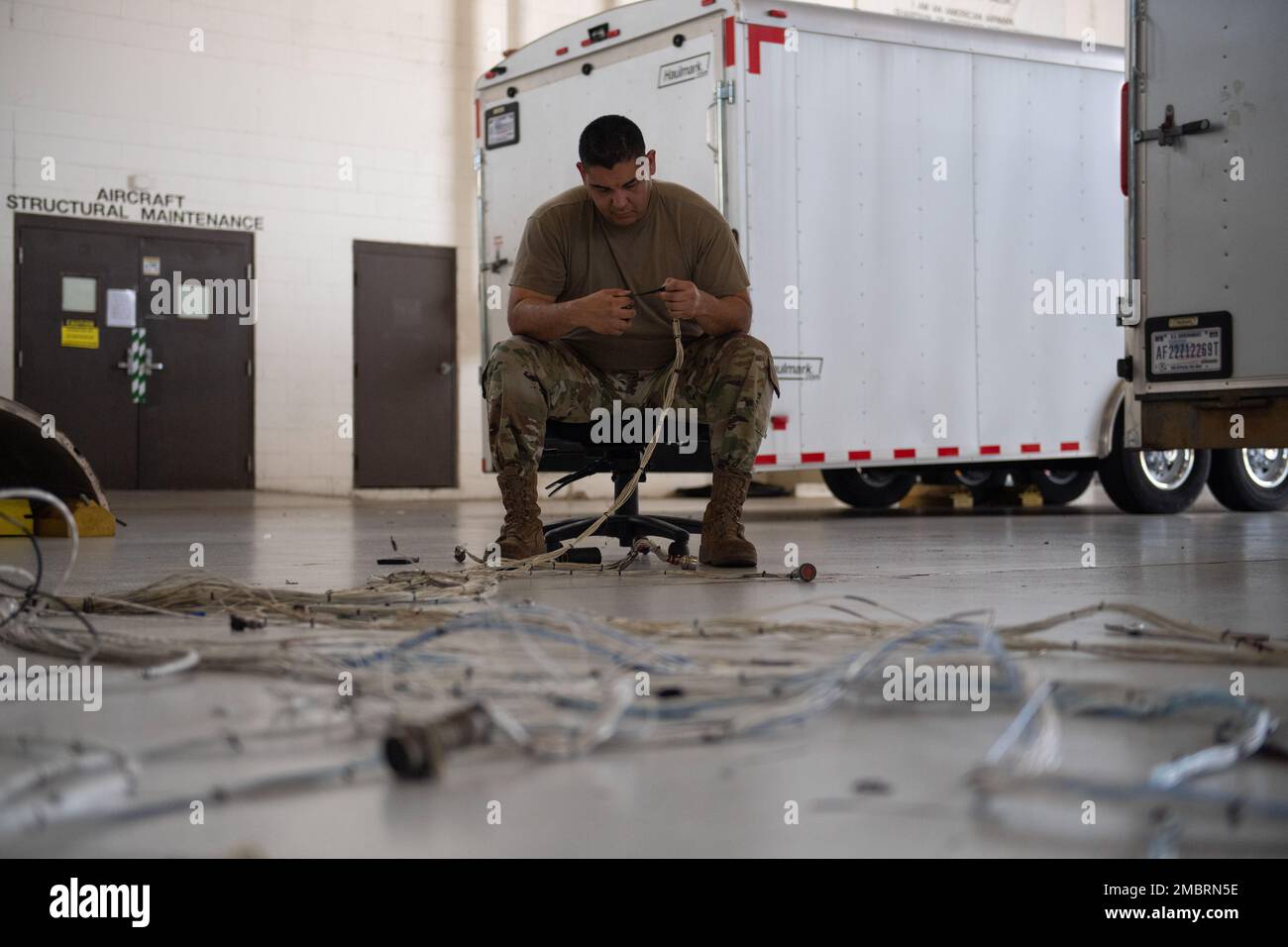 U.S. Air Force Tech. Sgt. Abelino Ledesma, 309th Aircraft Maintenance ...