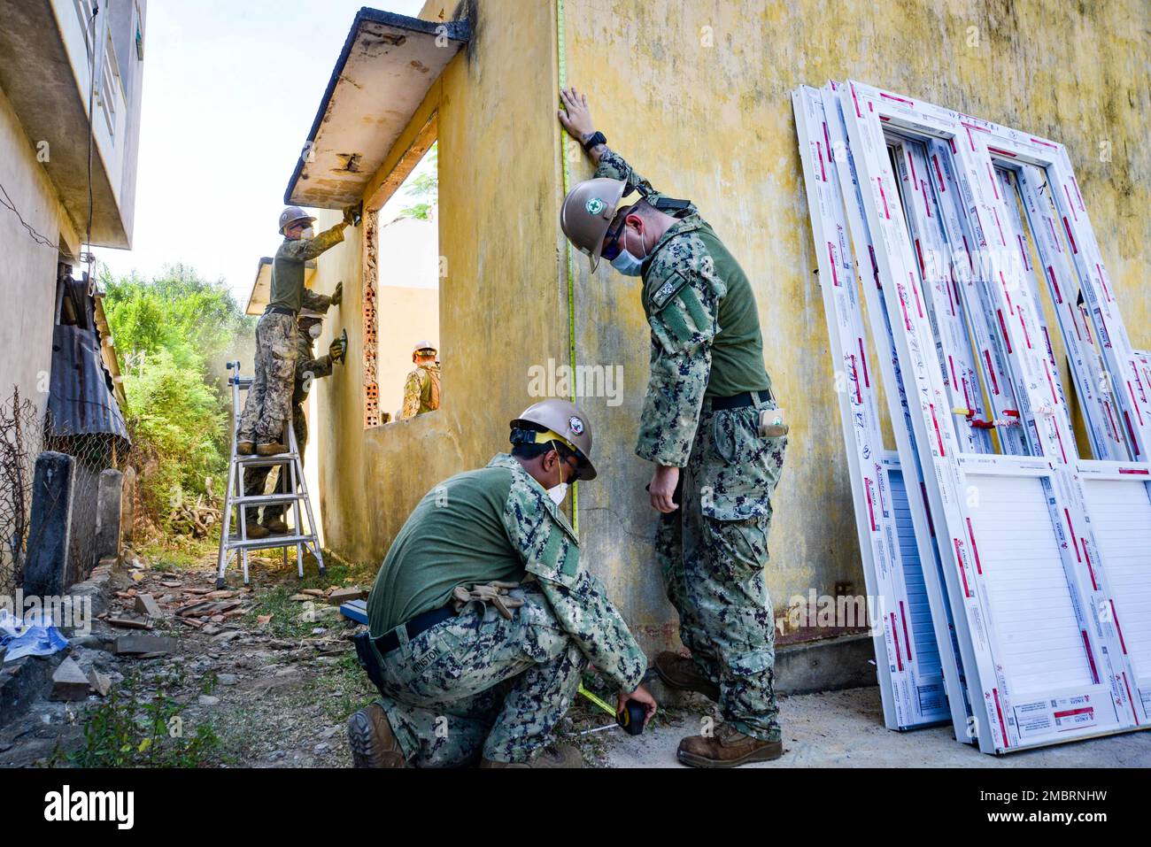 PHU YEN, Vietnam (June 21, 2022) Steelworker 3rd Class Samuel Wojtowicz ...