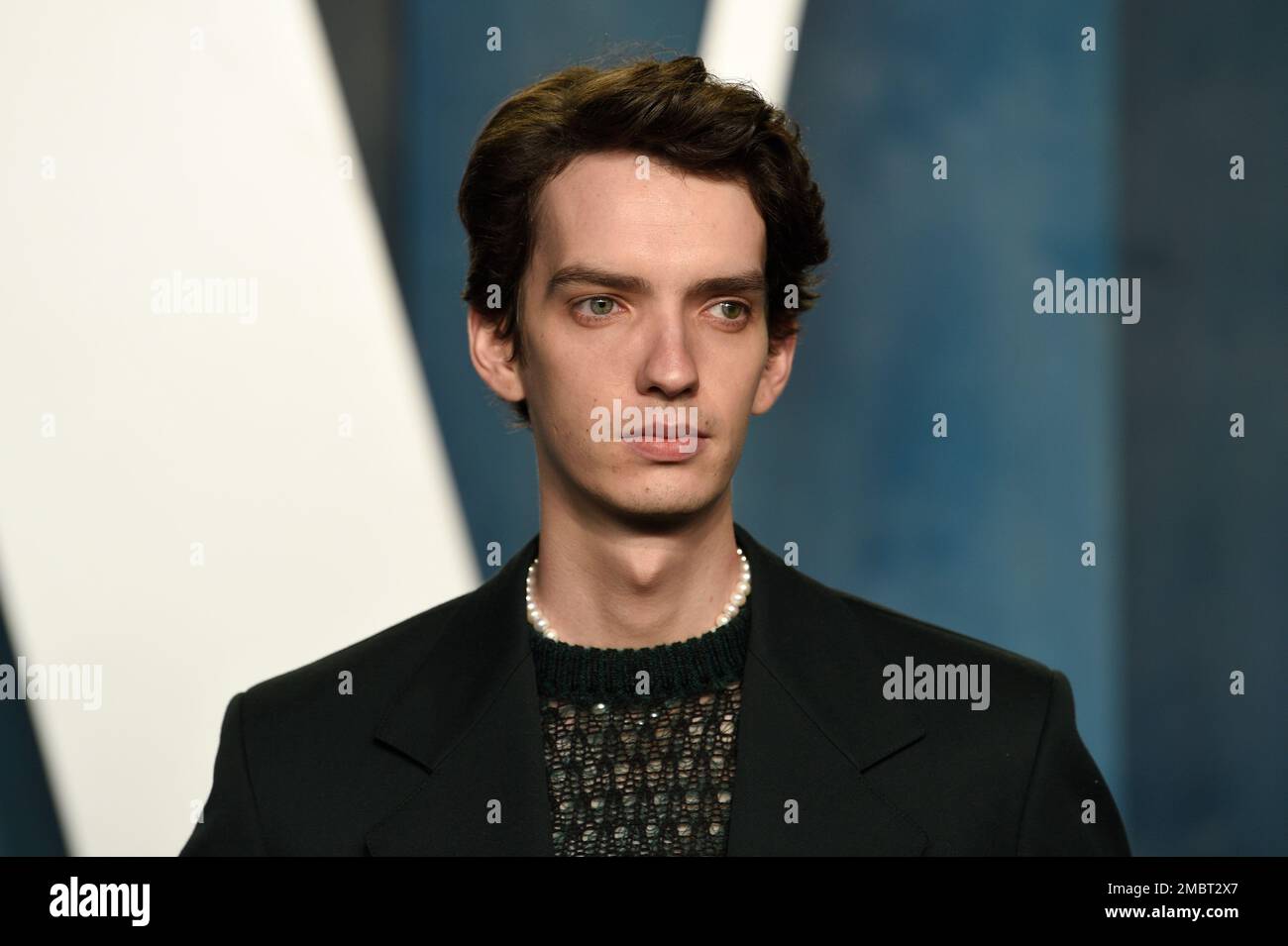 Kodi Smit-McPhee arrives at the Vanity Fair Oscar Party on Sunday ...