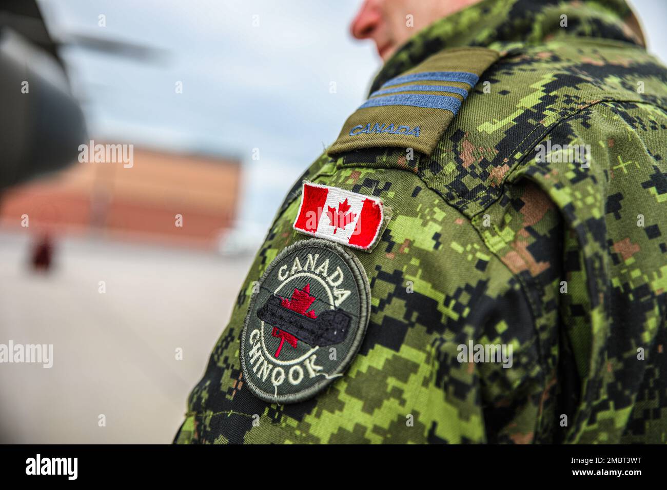 U.S. Army Col. Travis McIntosh, 10th CAB Commander, and Falcon Soldiers ...