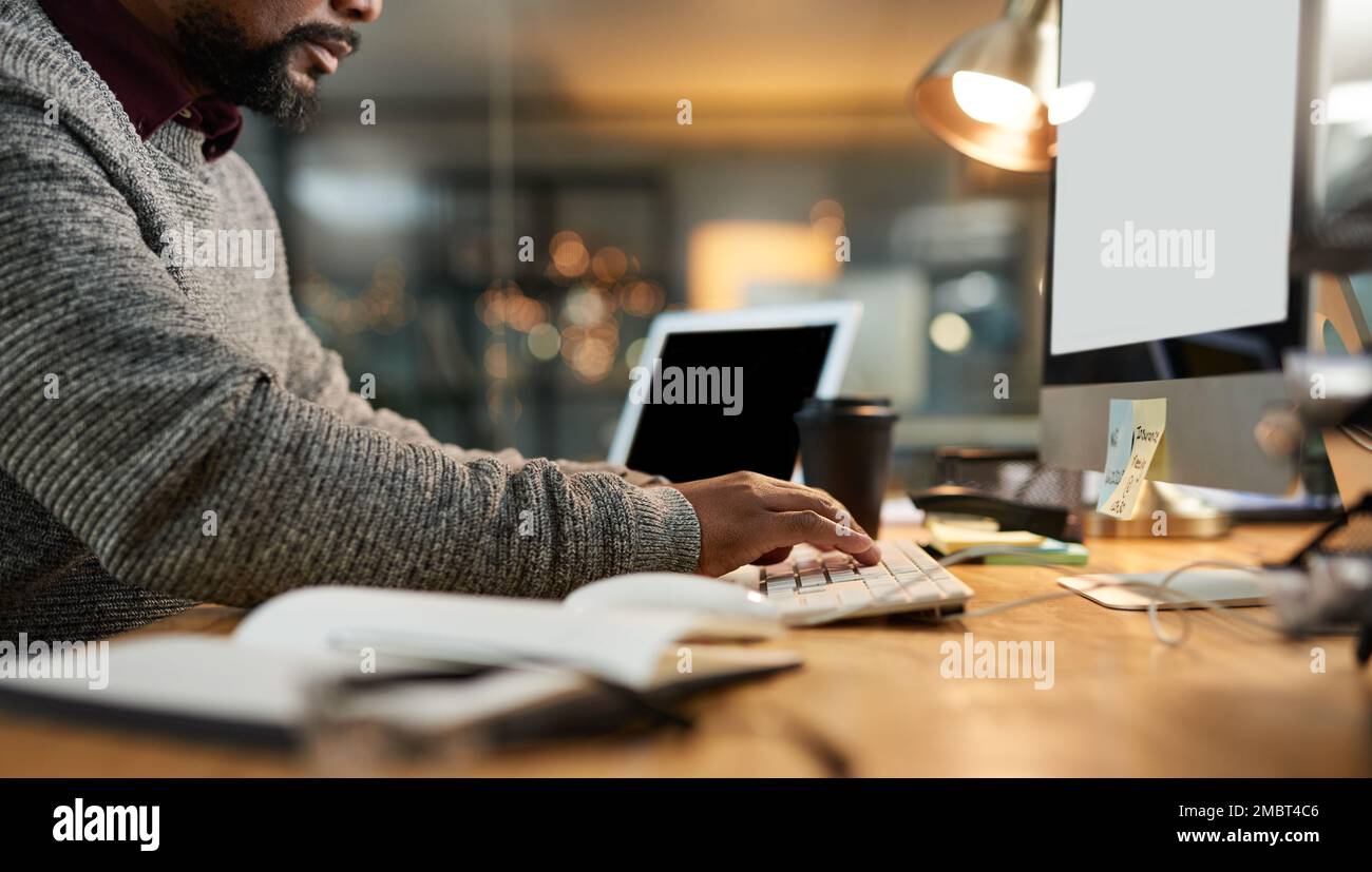 Working alone at night office hi-res stock photography and images - Alamy