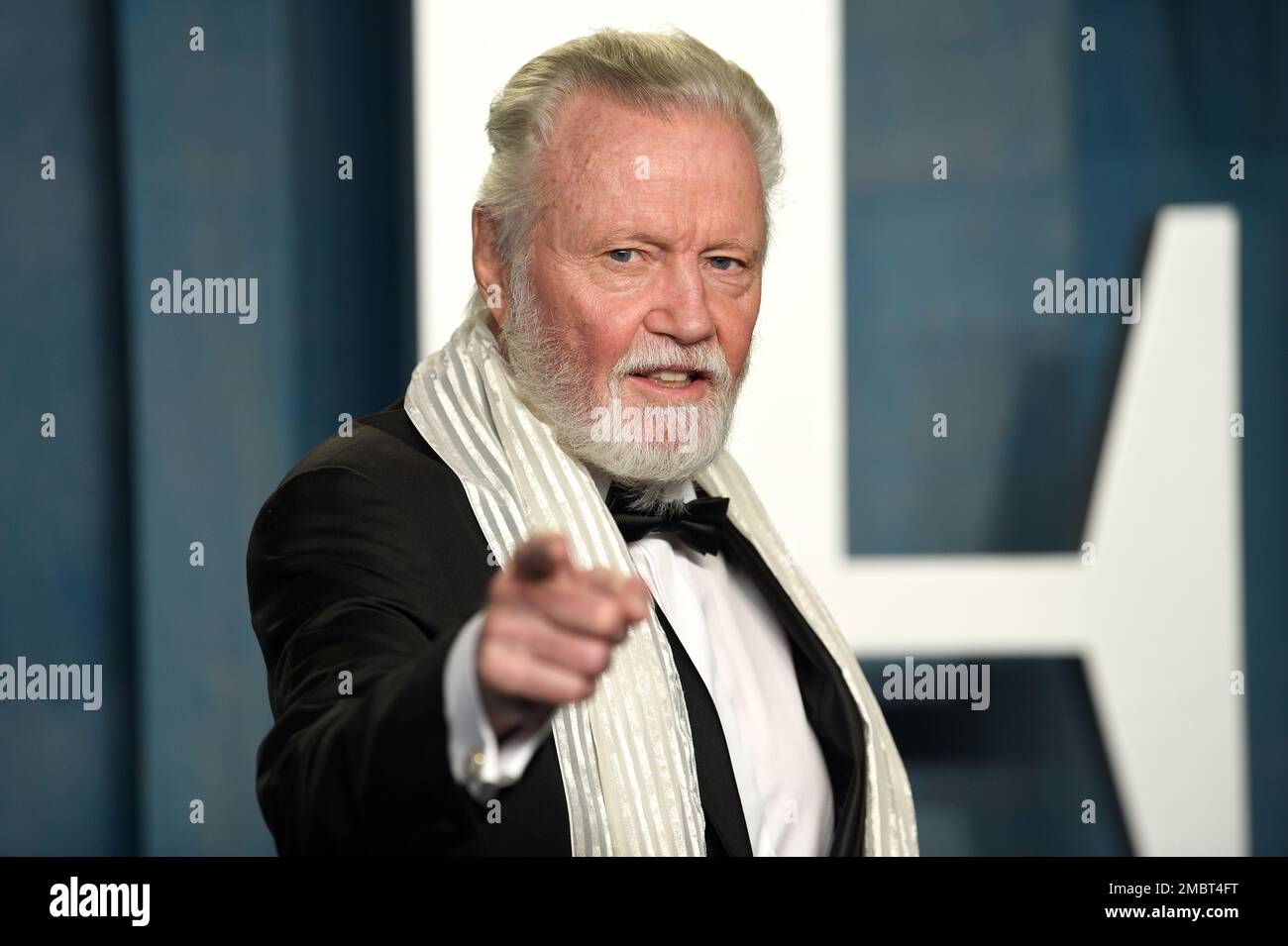 Jon Voight arrives at the Vanity Fair Oscar Party on Sunday, March 27 ...