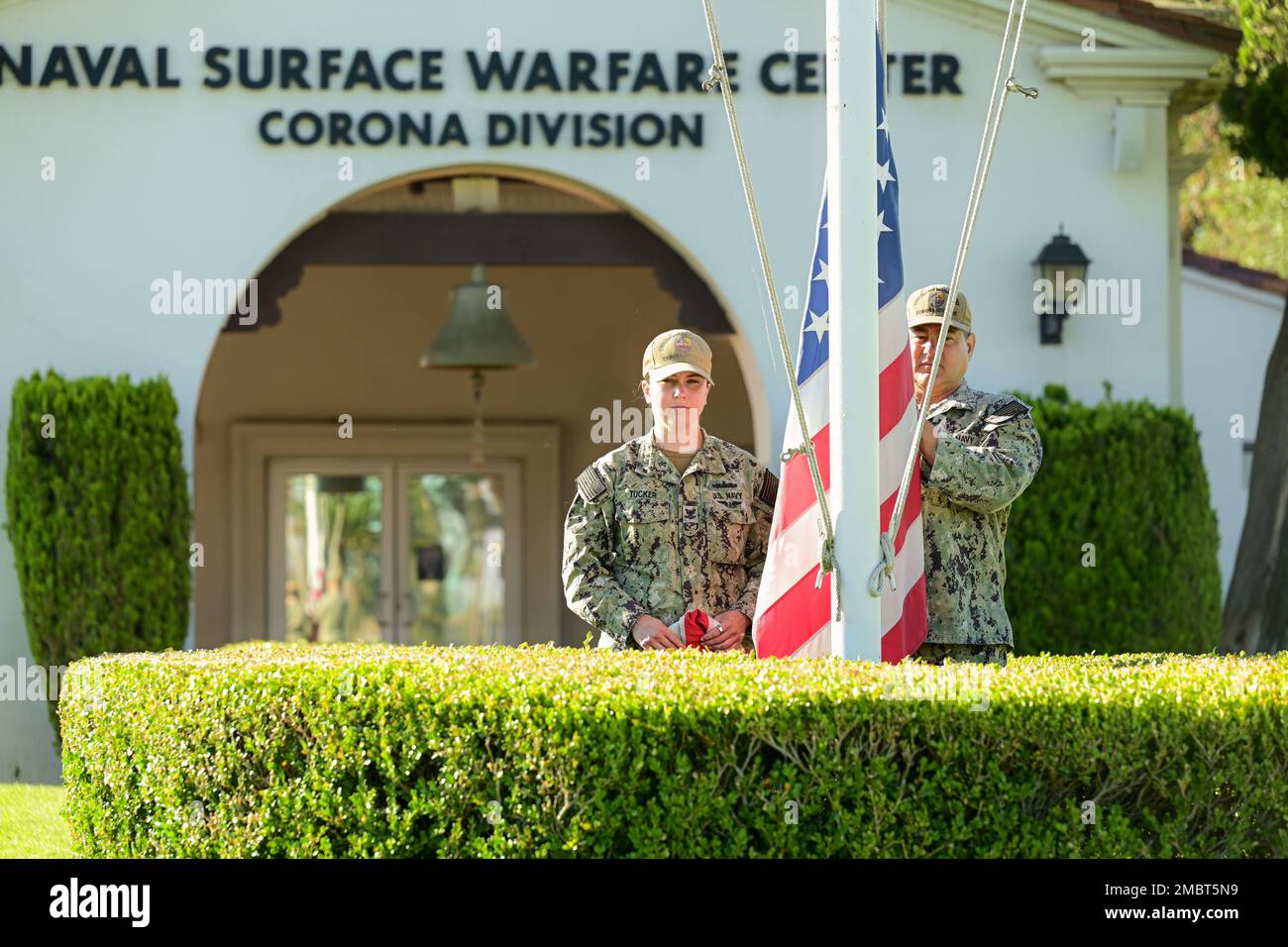 From right, U.S. Navy Information Systems Technician Chief Select ...