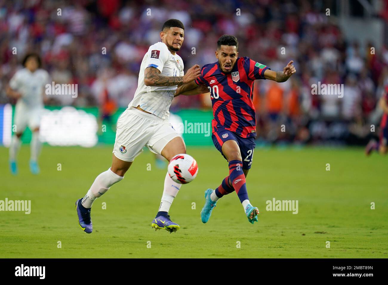 Panama's Andres Andrade, left, and United States' Jesus Ferreira ...